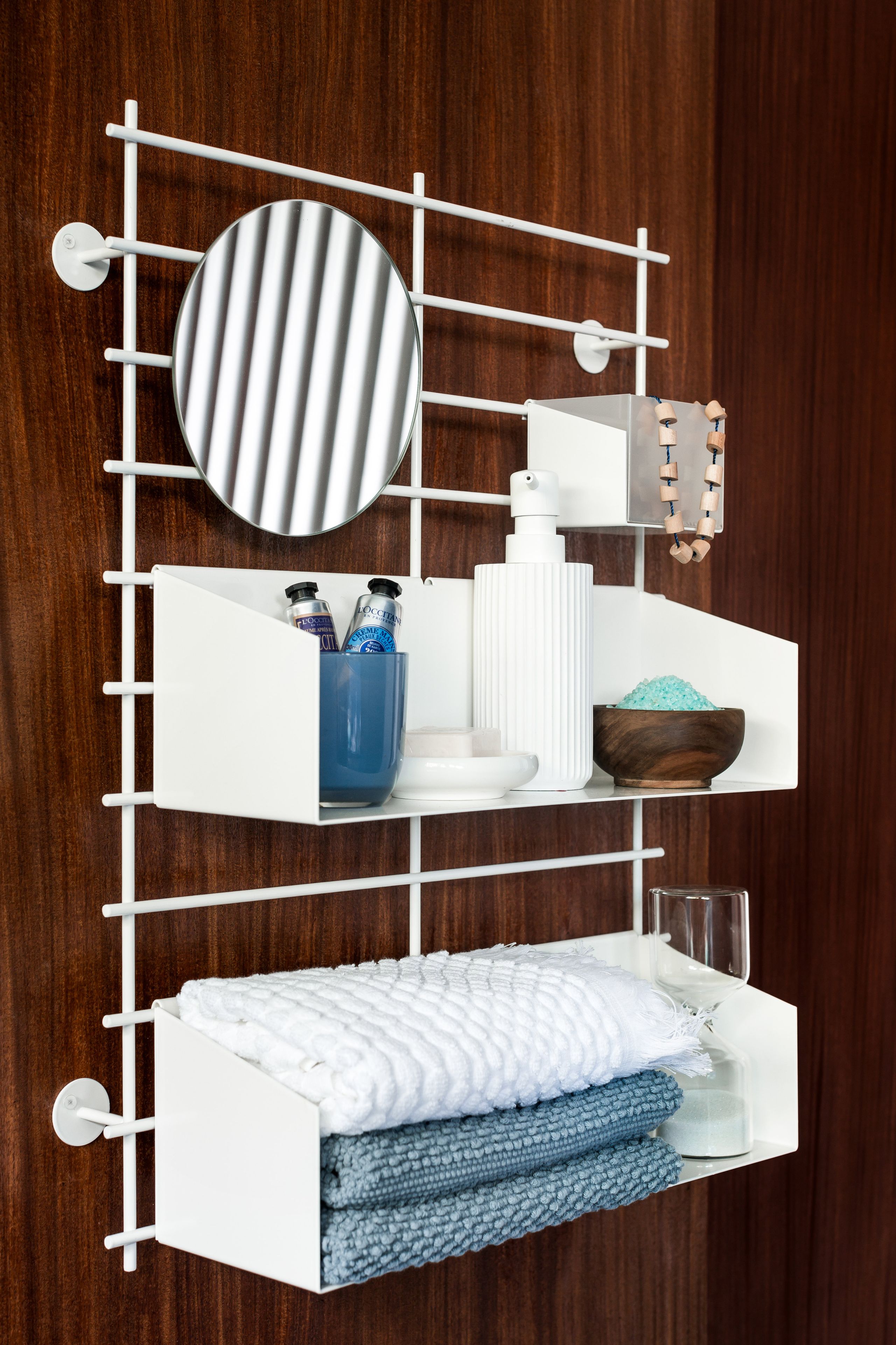 LOOPHOLES THE GRID.02 Metal storage grid By Atelier Belge