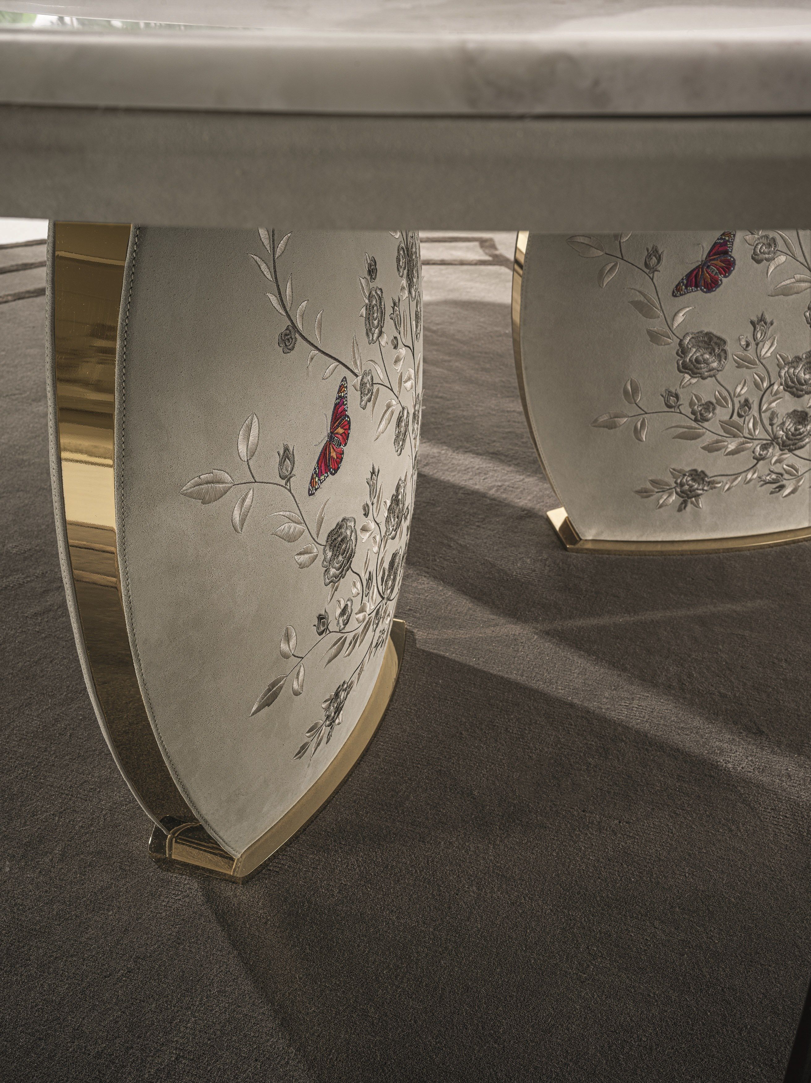 LOVELUXE 2020 – SARTORIA COLLECTION Round marble table with Lazy Susan ...