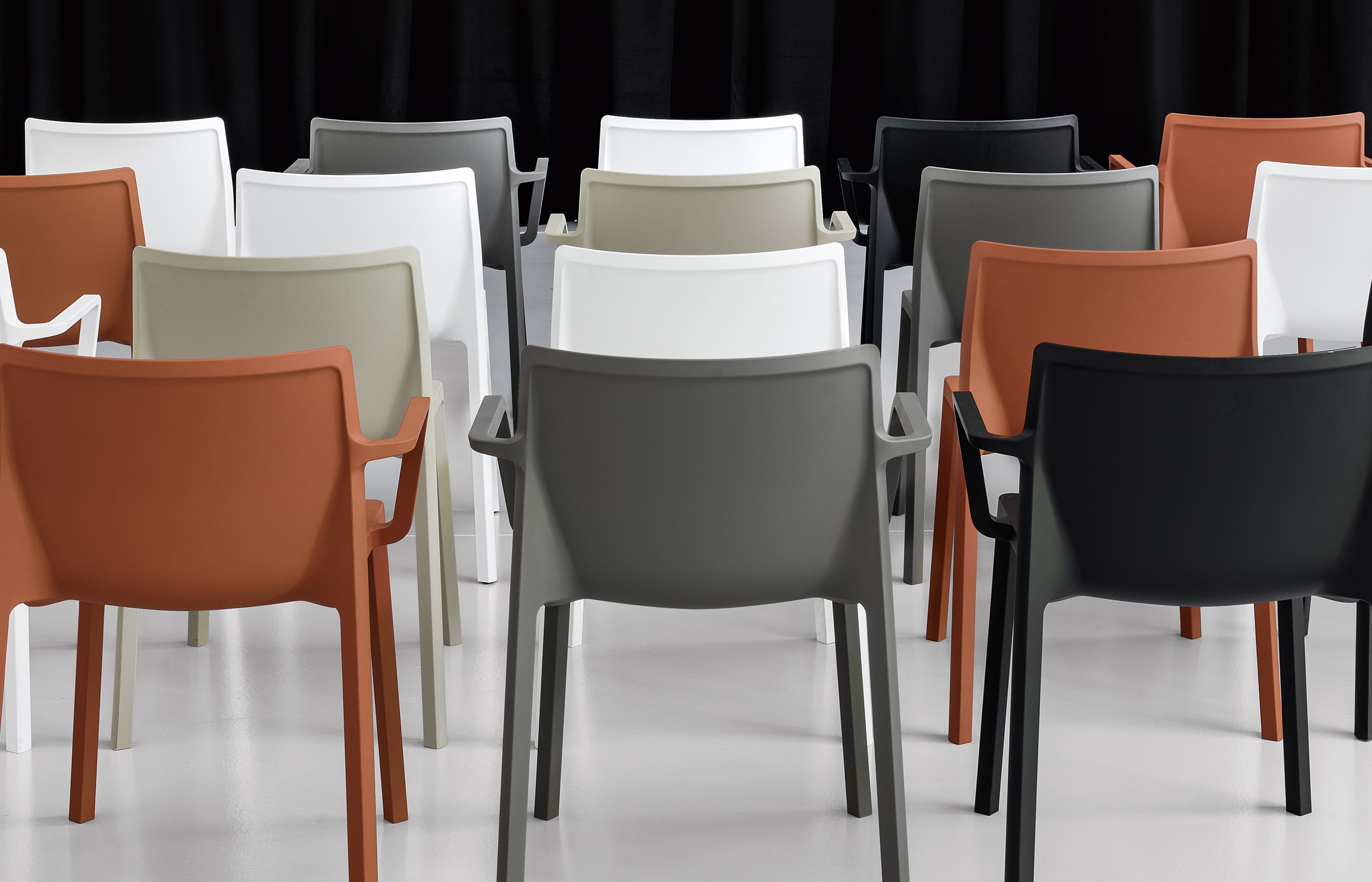 Stackable polypropylene chair LP | Chair By Kristalia design LucidiPevere