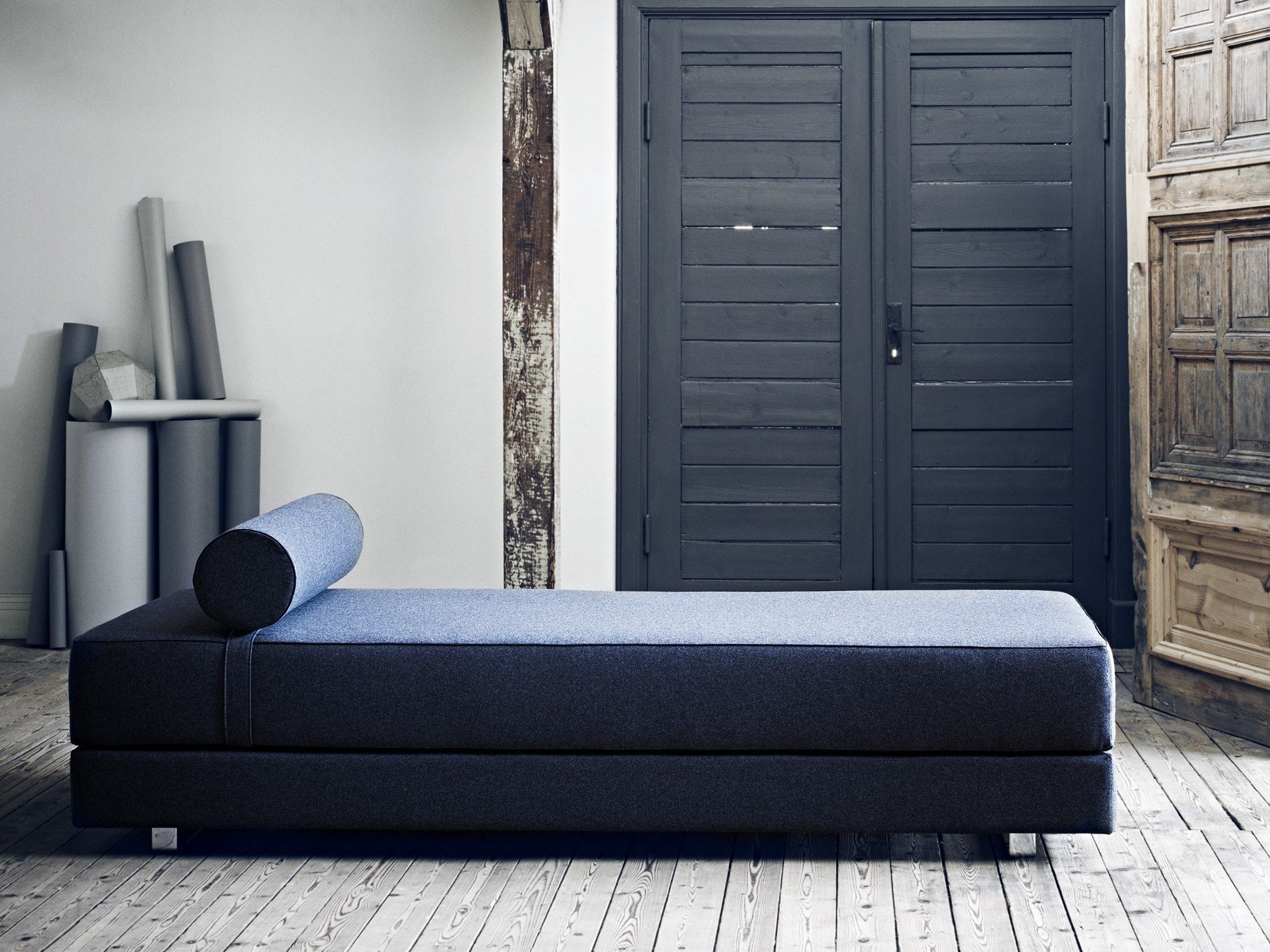LUBI Leather day bed By SOFTLINE | design Kurt Brandt