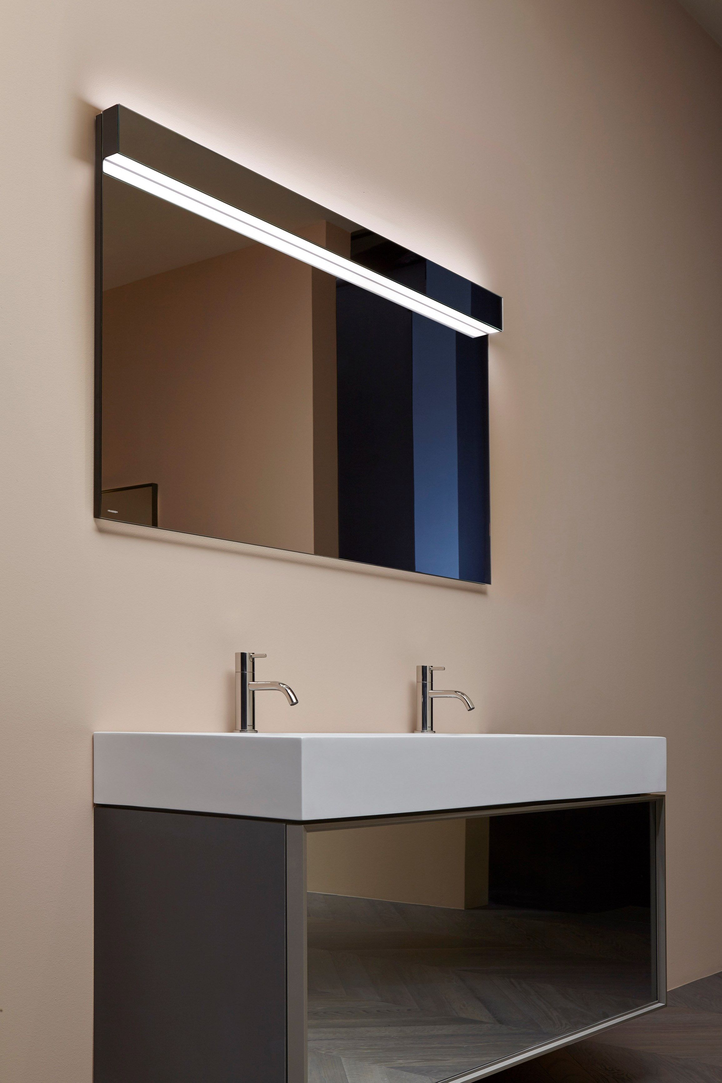 LUCENTE By Antonio Lupi Design