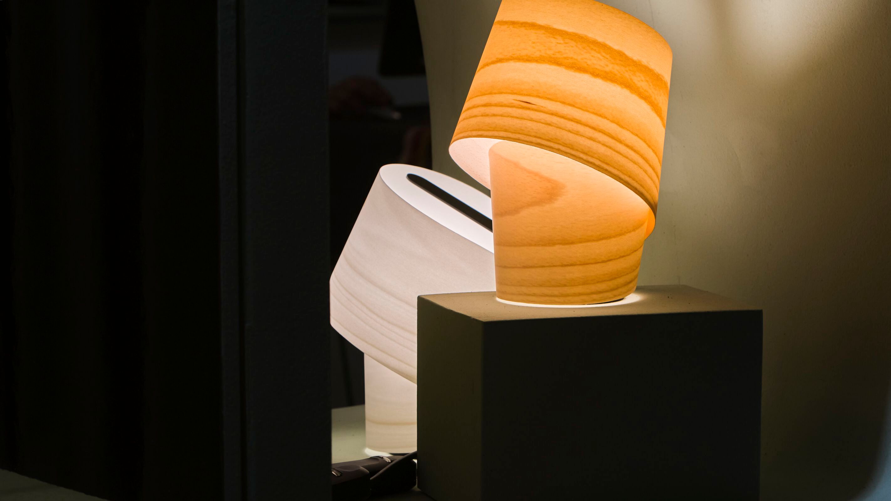 TINY Table lamp By LZF