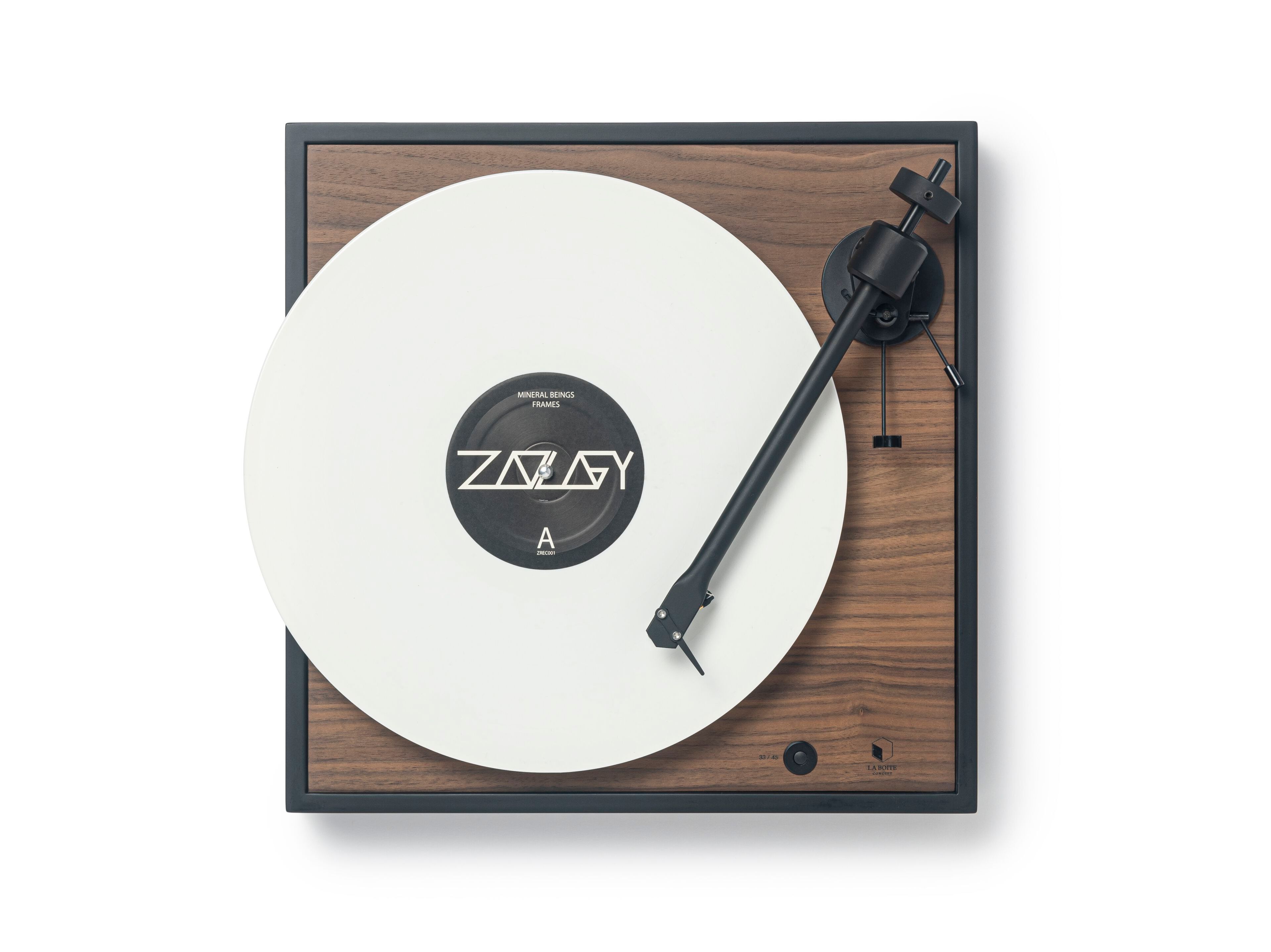 SQUARE WALNUT Record player By La Boite concept