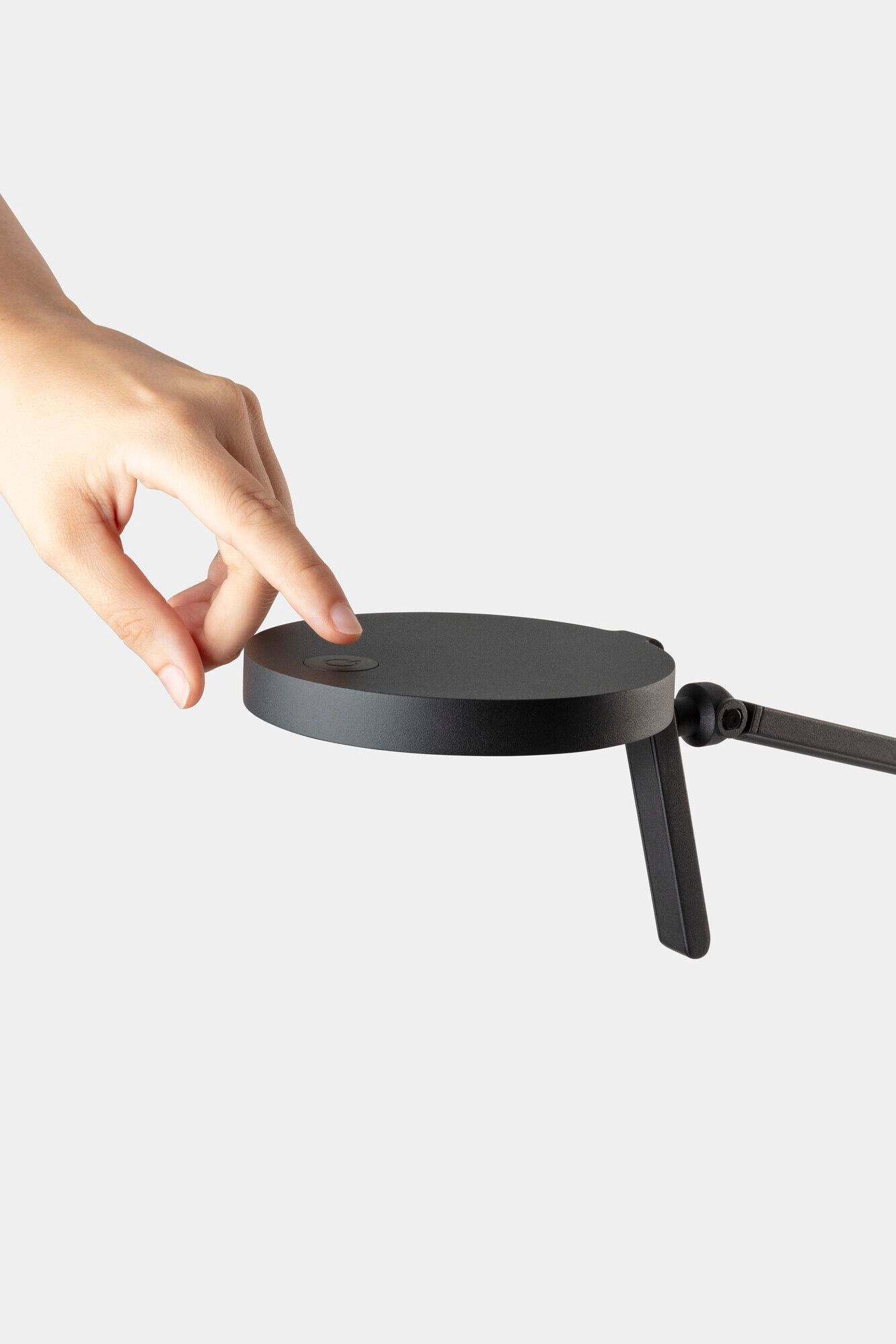 MACA Adjustable LED steel table lamp By LedsC4