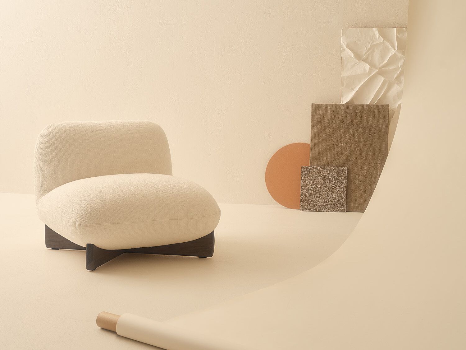 HASU Armchair By Lema
