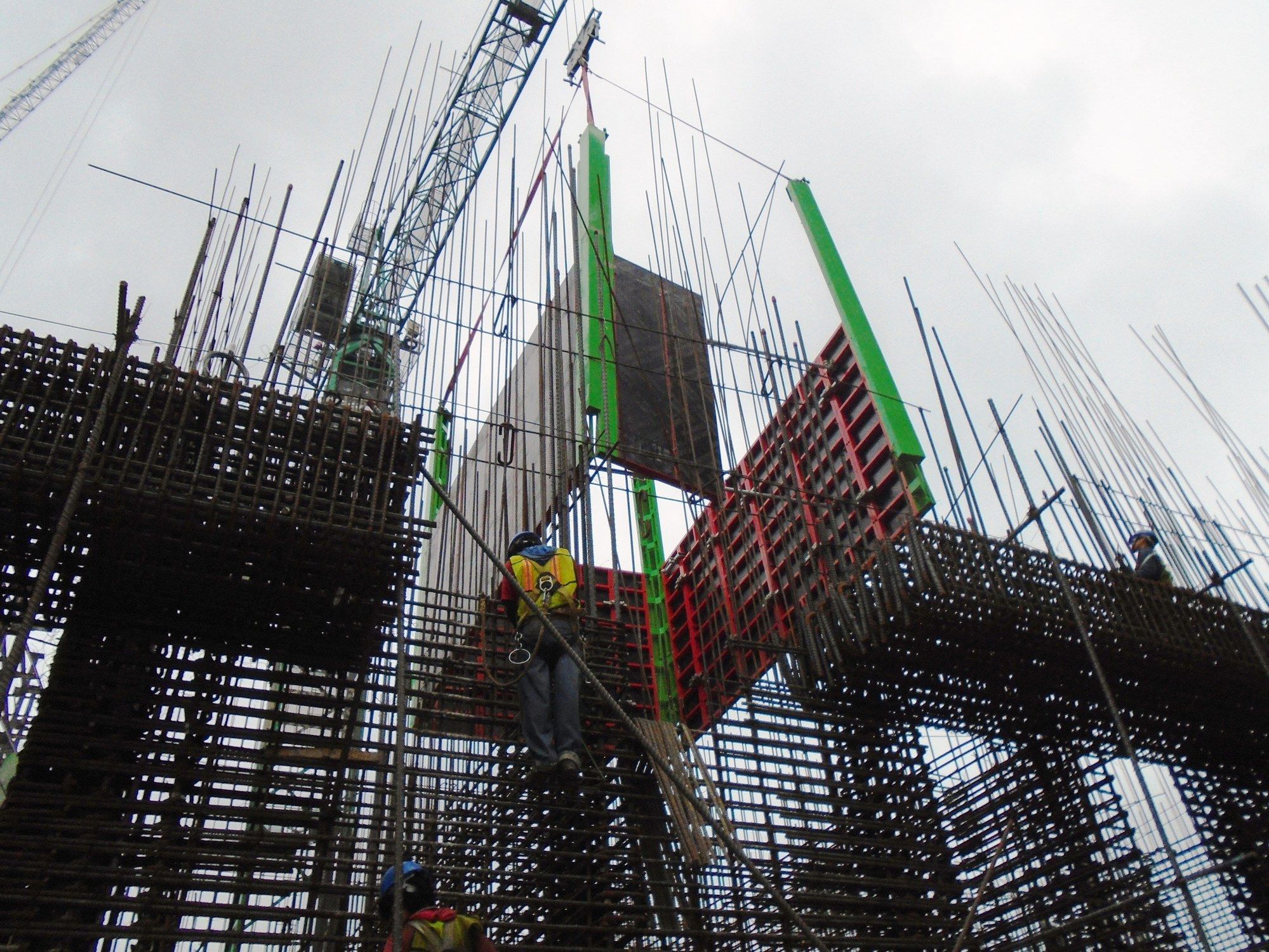 Formwork and formwork system for concrete LIFT SHAFT By Faresin Formwork