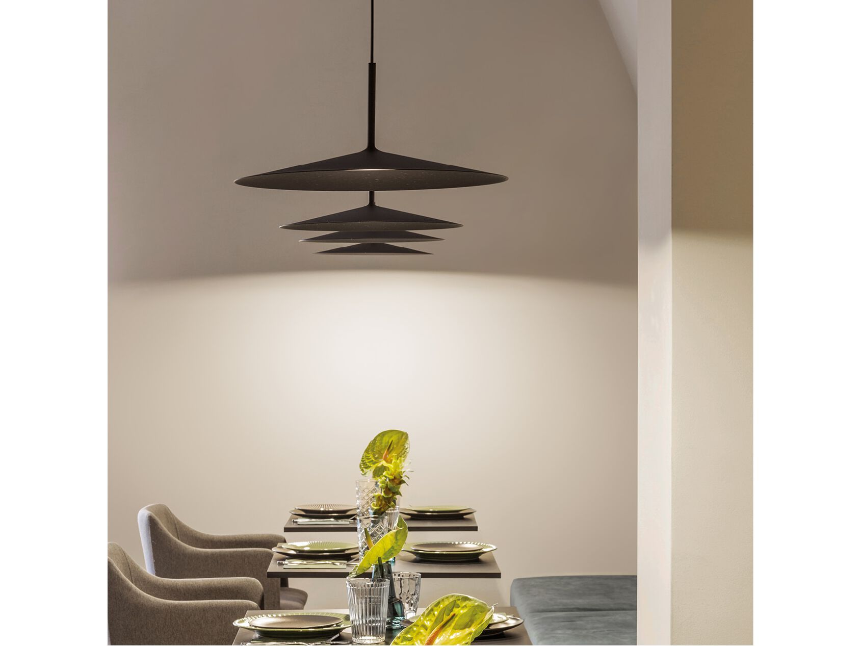 POE_PLUS Pendant lamp By Linea Light Group