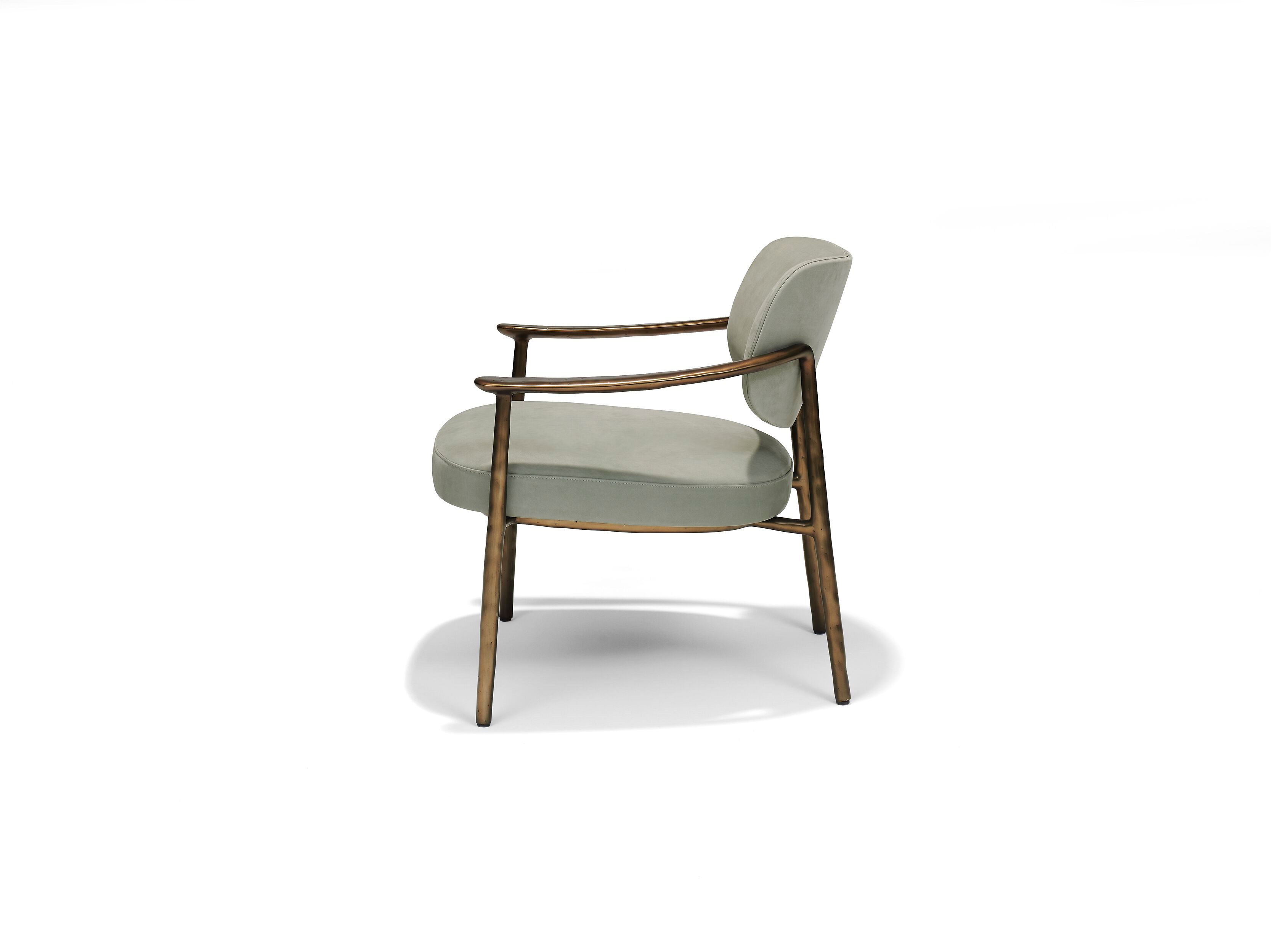 GENTLE Easy chair By Linteloo