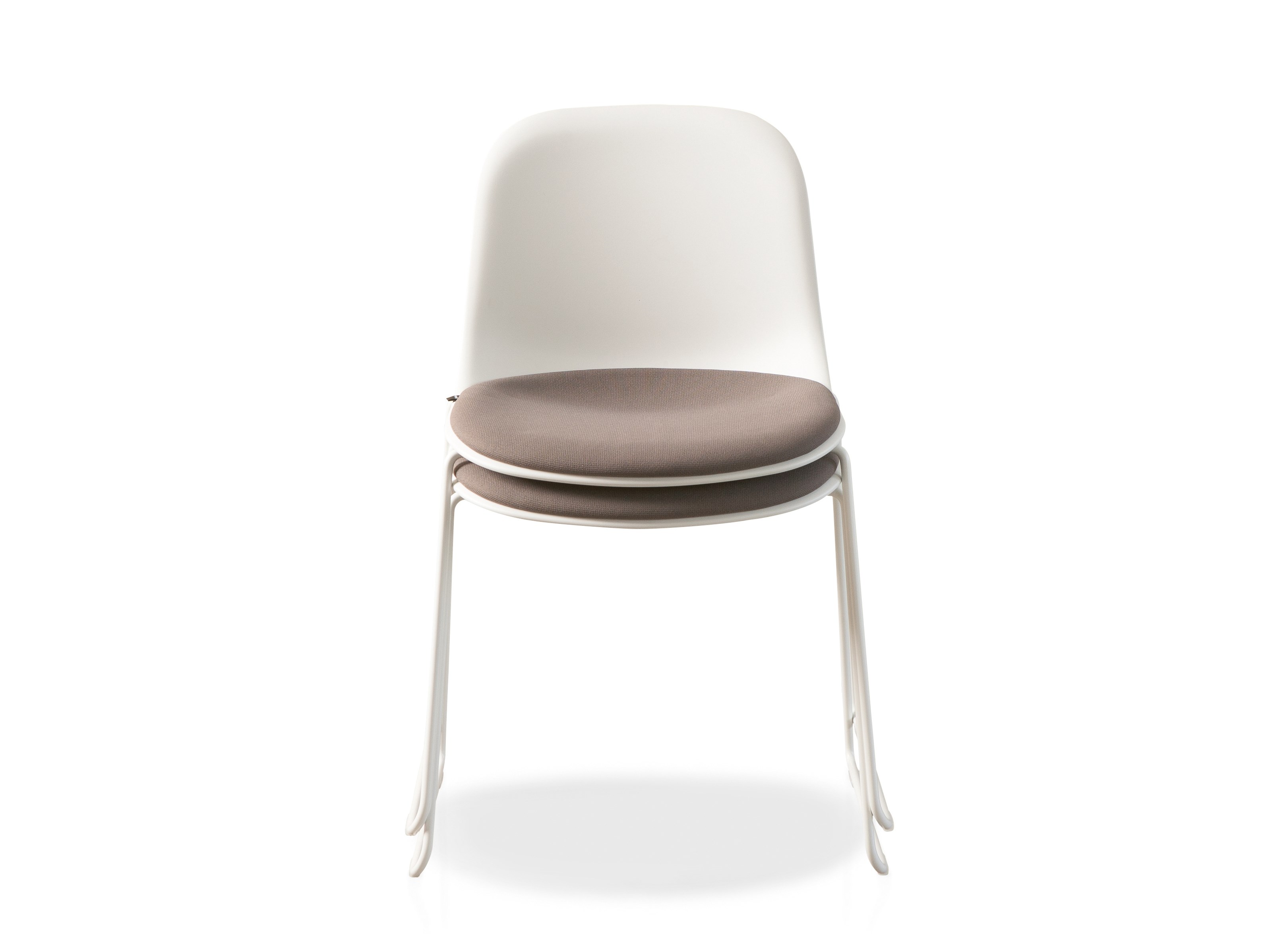 MÁNI | Stackable chair By FANTONI