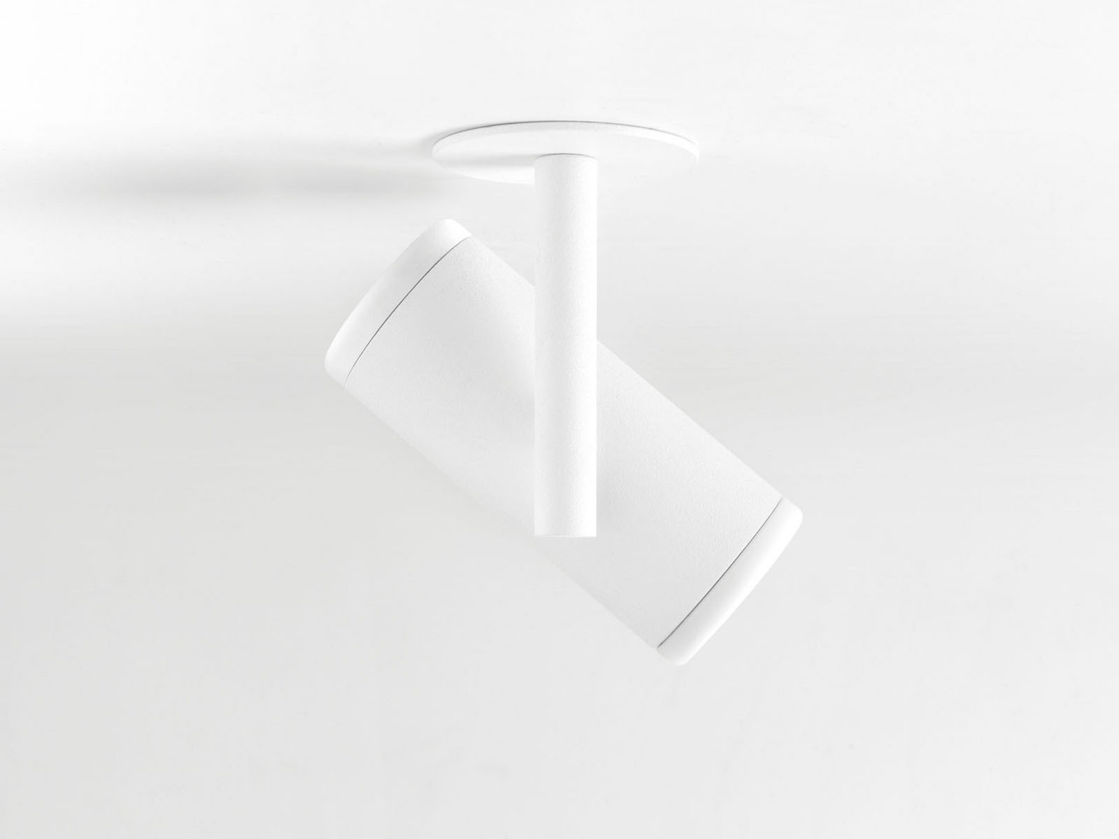 MÉDARD 42 By Modular Lighting Instruments design Basten Leijh