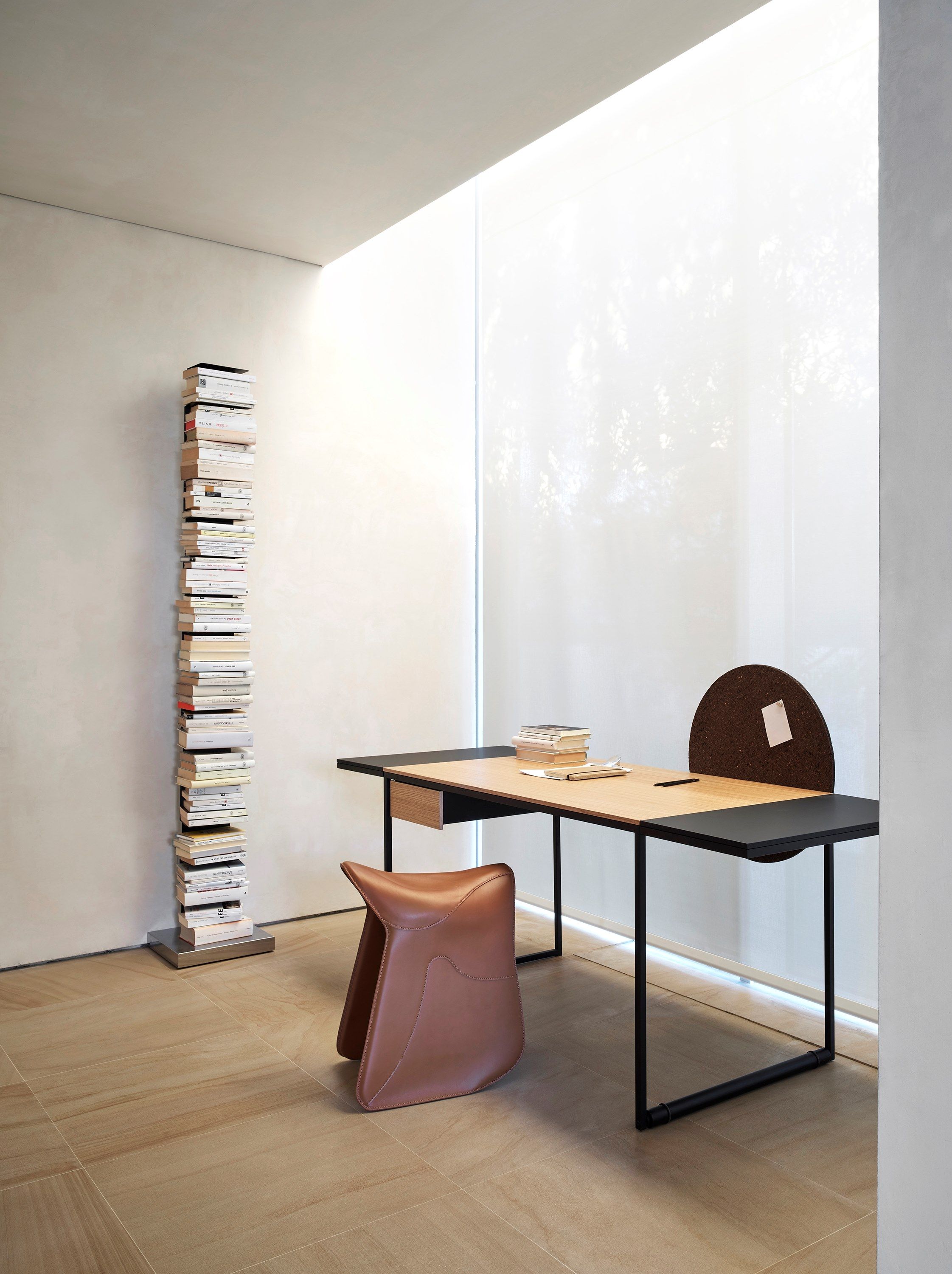 MACIS Writing desk By Opinion Ciatti | design Lapo Ciatti