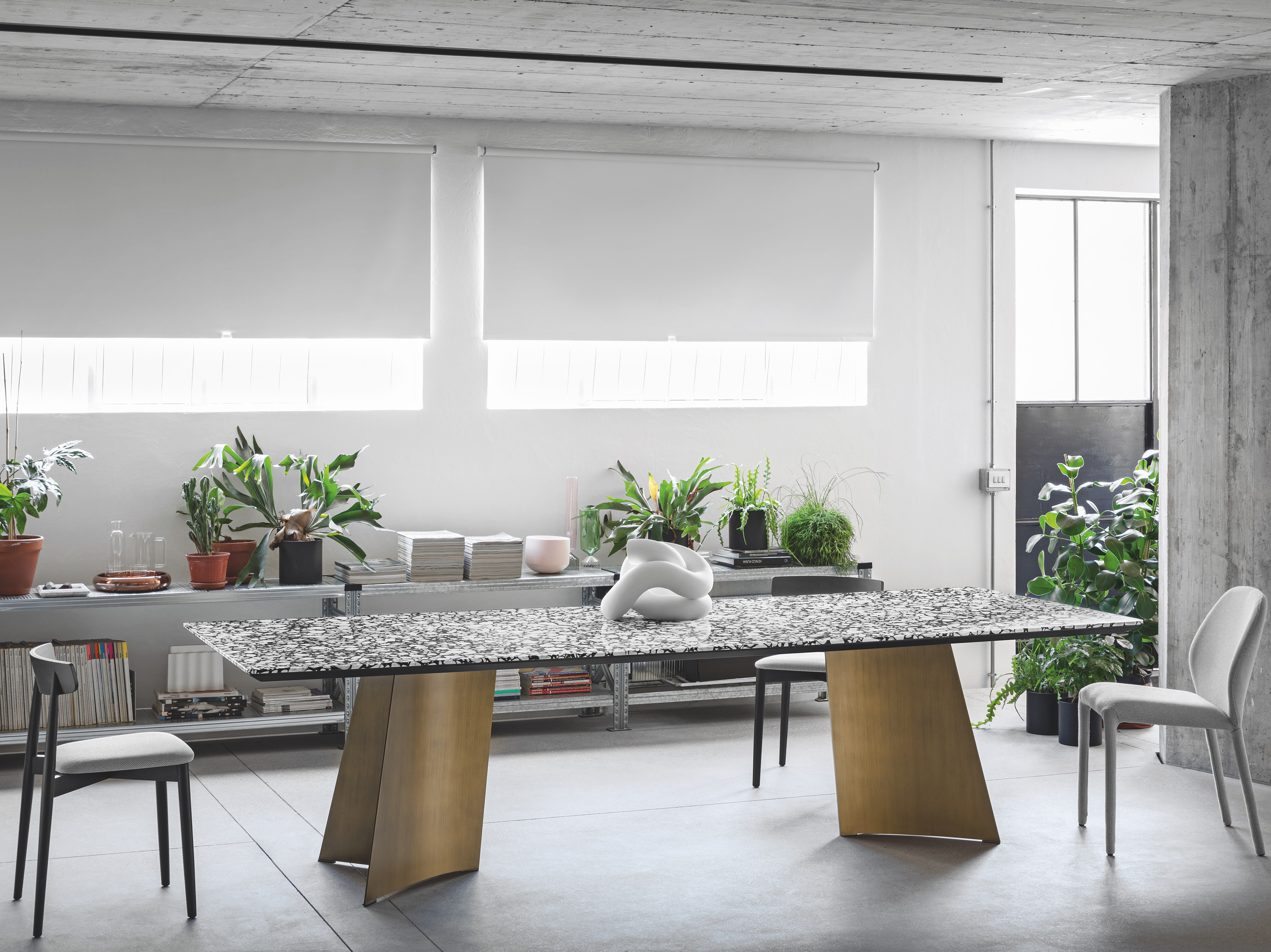 MAGGESE Rectangular table By Miniforms | design Paolo Cappello