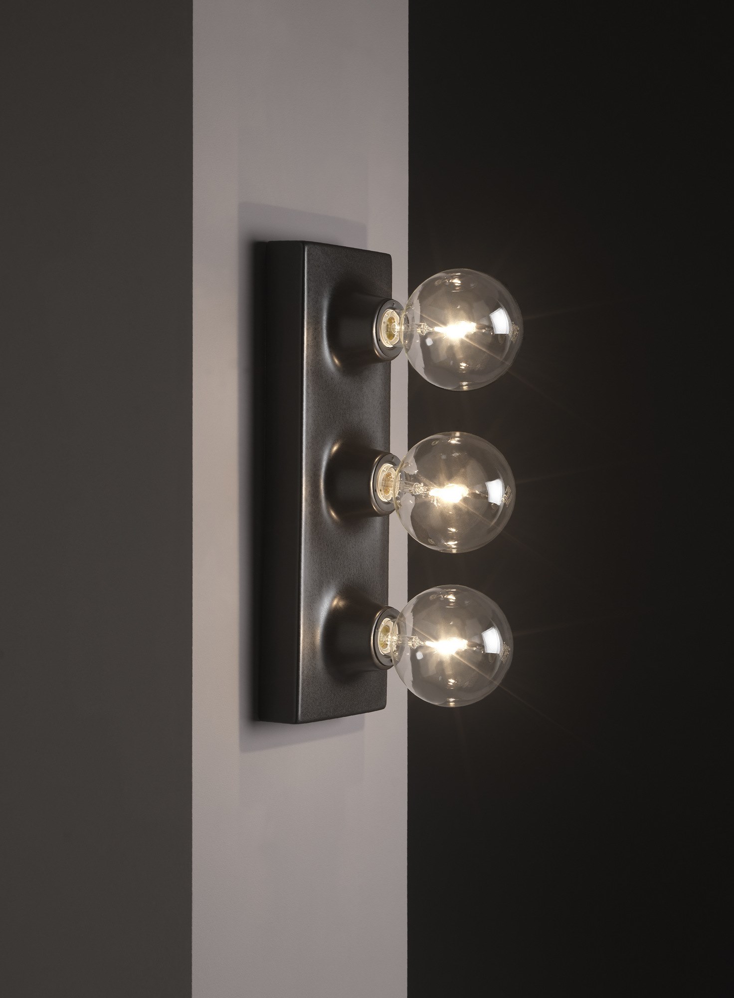 MAKE-UP | Wall lamp By Ceramica Flaminia