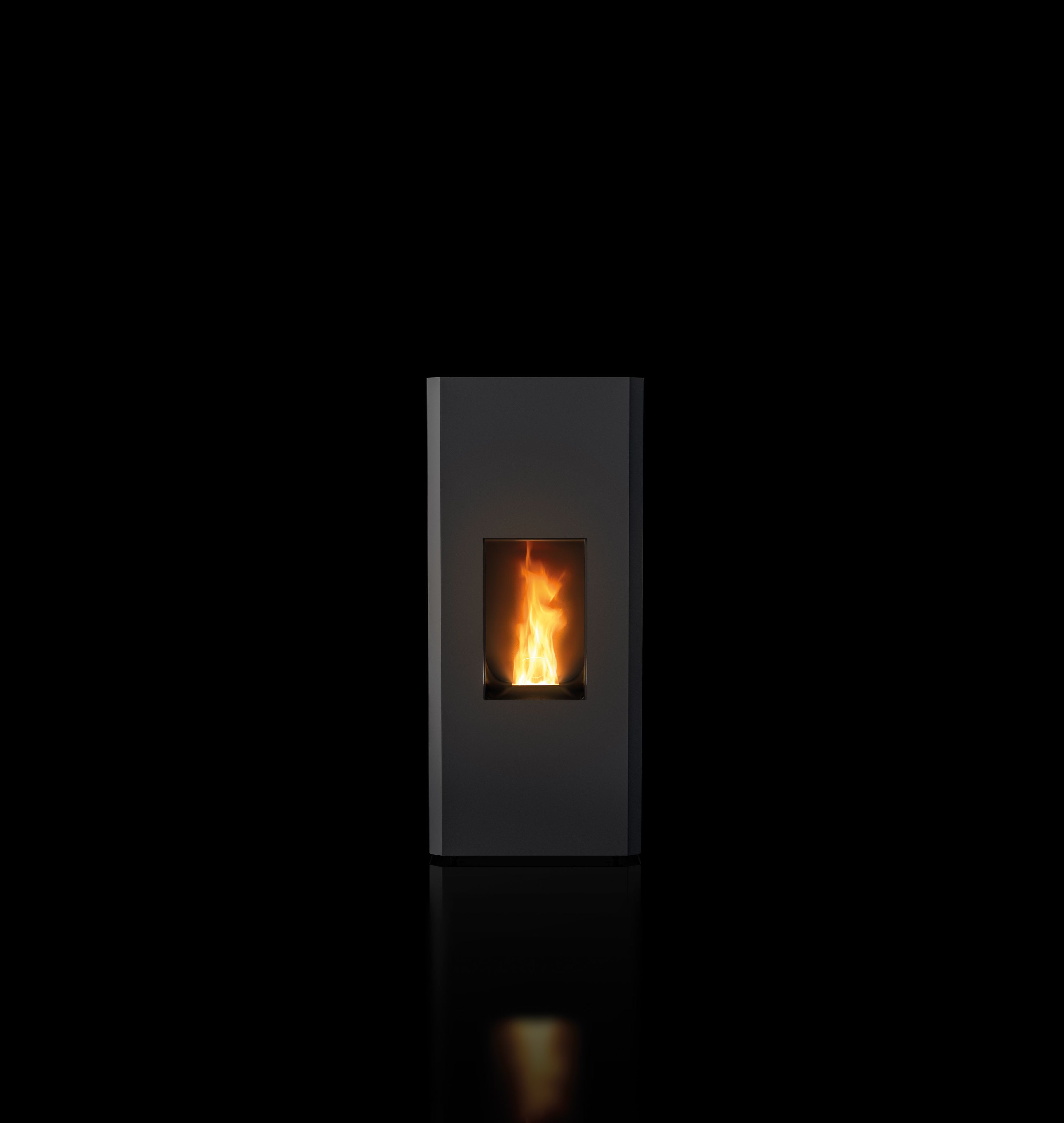 MAKO stove By MCZ design Stefano Salerni - MCZ design