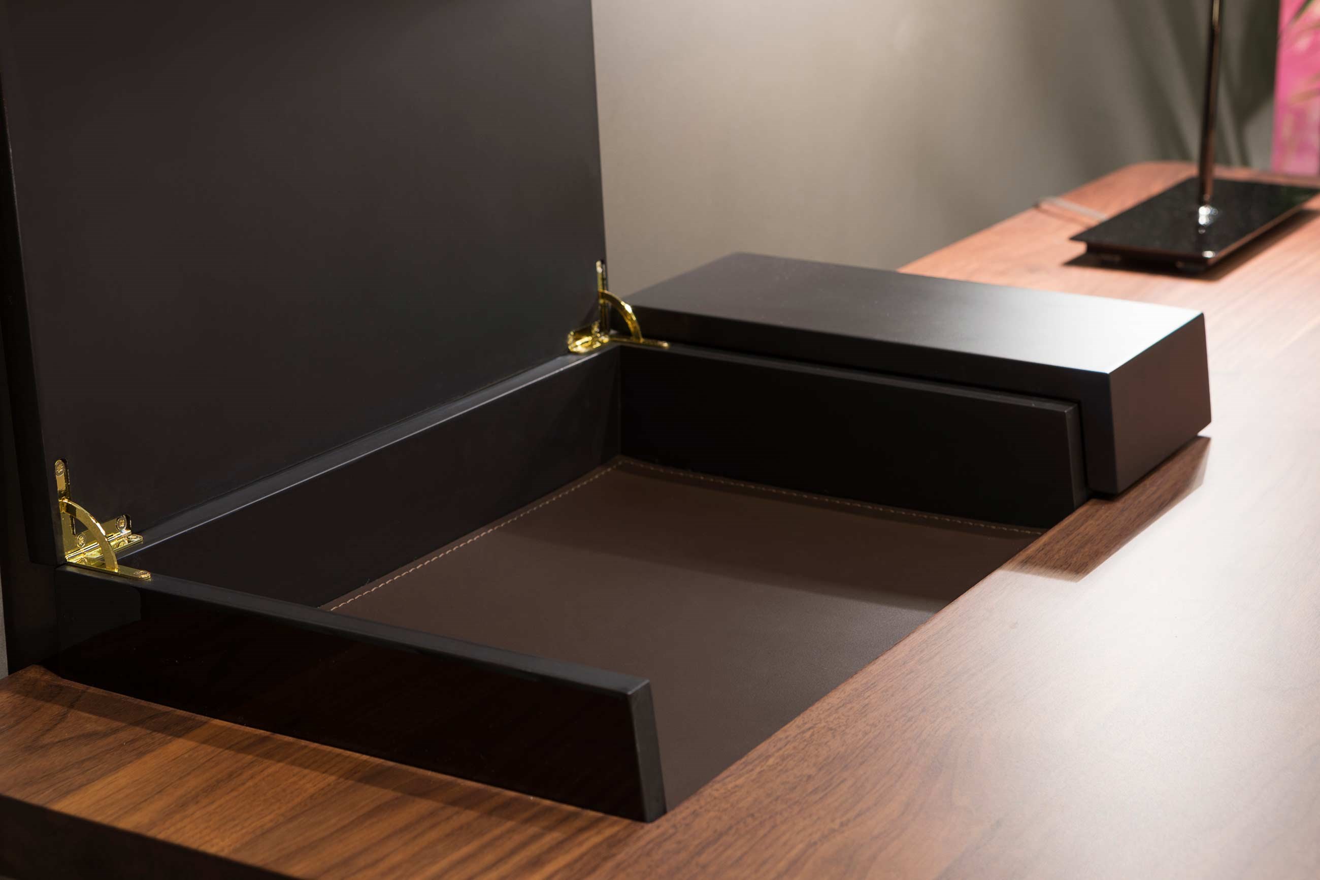MANSION Writing desk By Papadatos