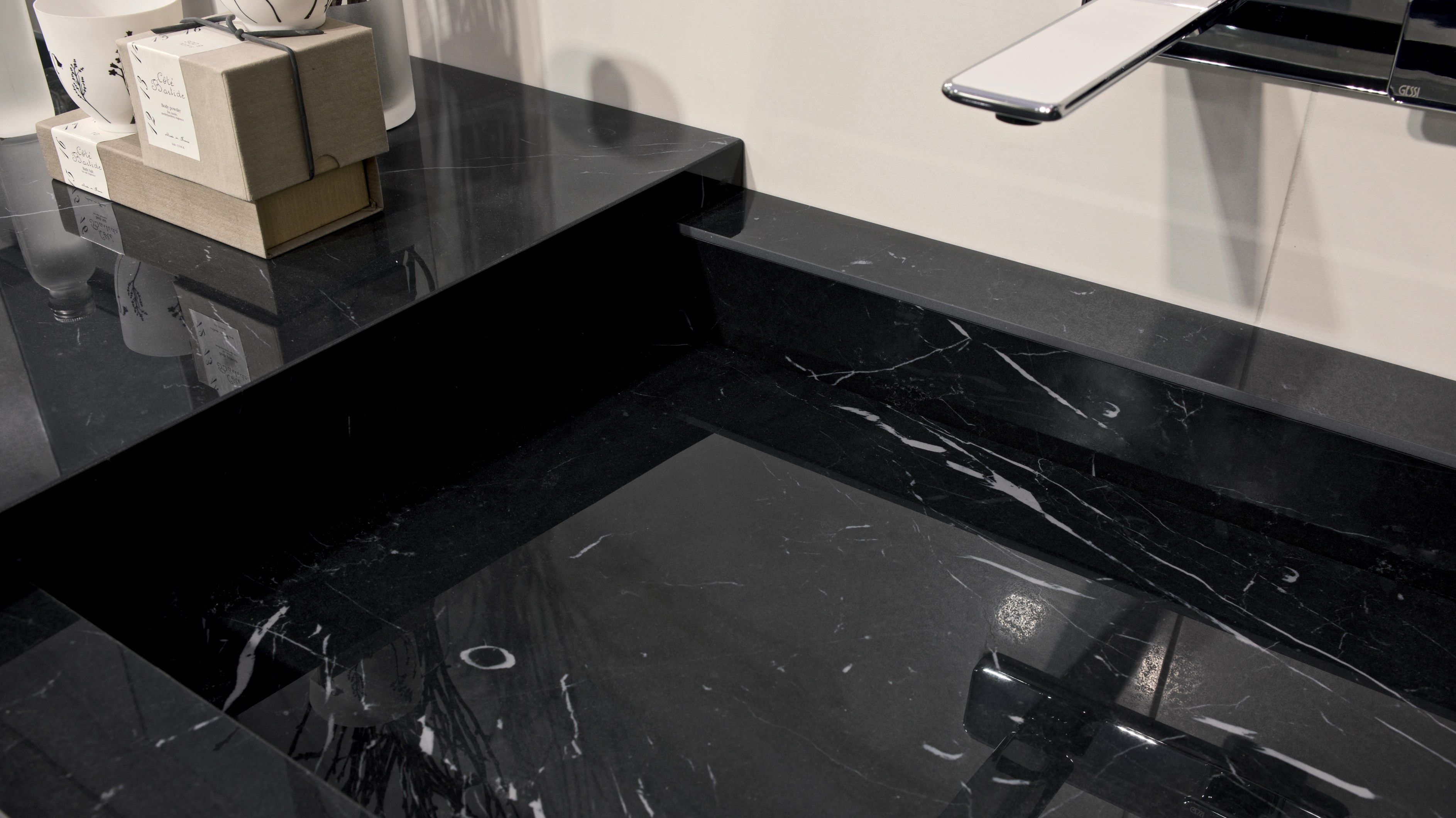 MARBLE Porcelain stoneware kitchen worktop By FLORIM stone