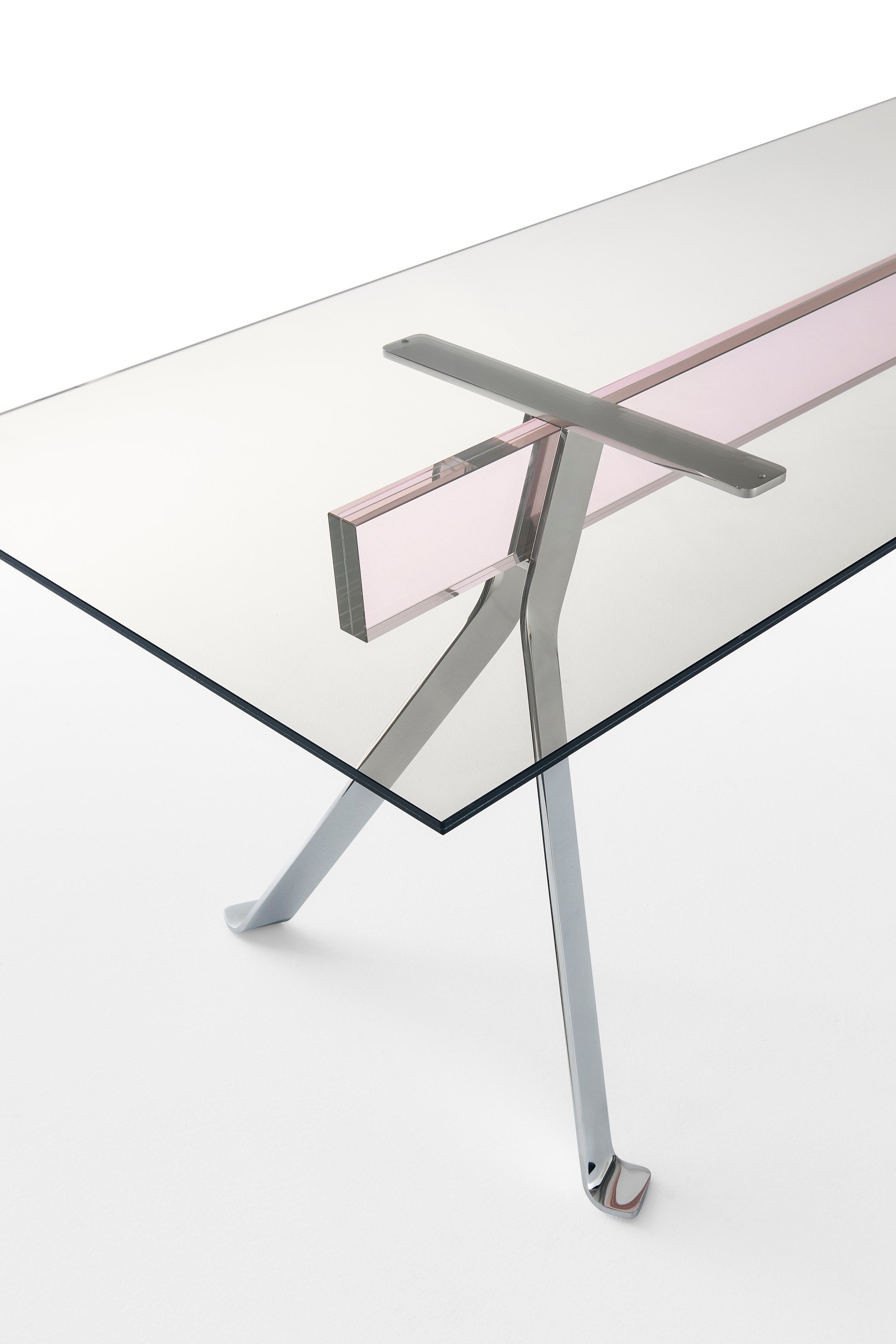 MARI CRISTAL Table By Glas Italia | design Philippe Starck