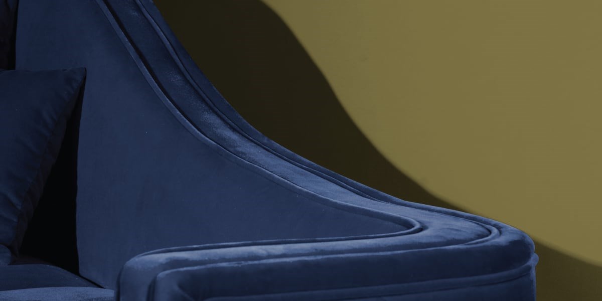 MARTINE LOVE SEAT By Ottiu