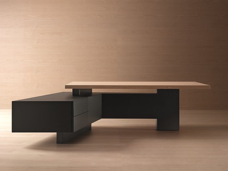 MAST | Executive desk By Mascagni design Claudio Bellini
