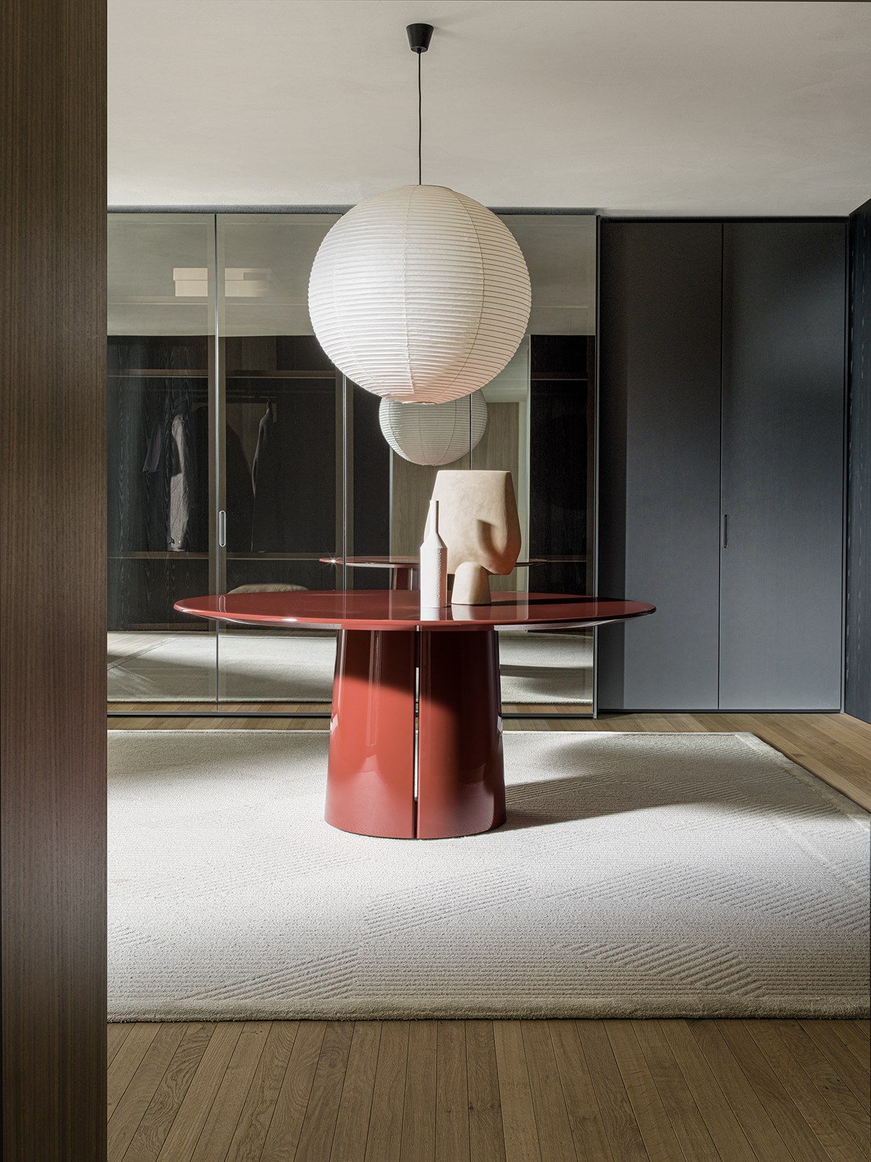 MATEO Round wooden table By Molteni & C. | design Vincent Van Duysen