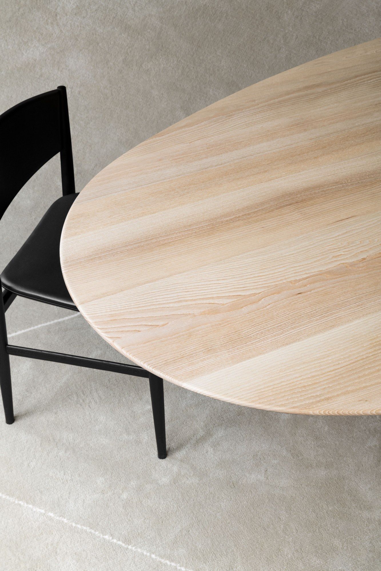 MATERIC | Table ovale By Porro design Piero Lissoni