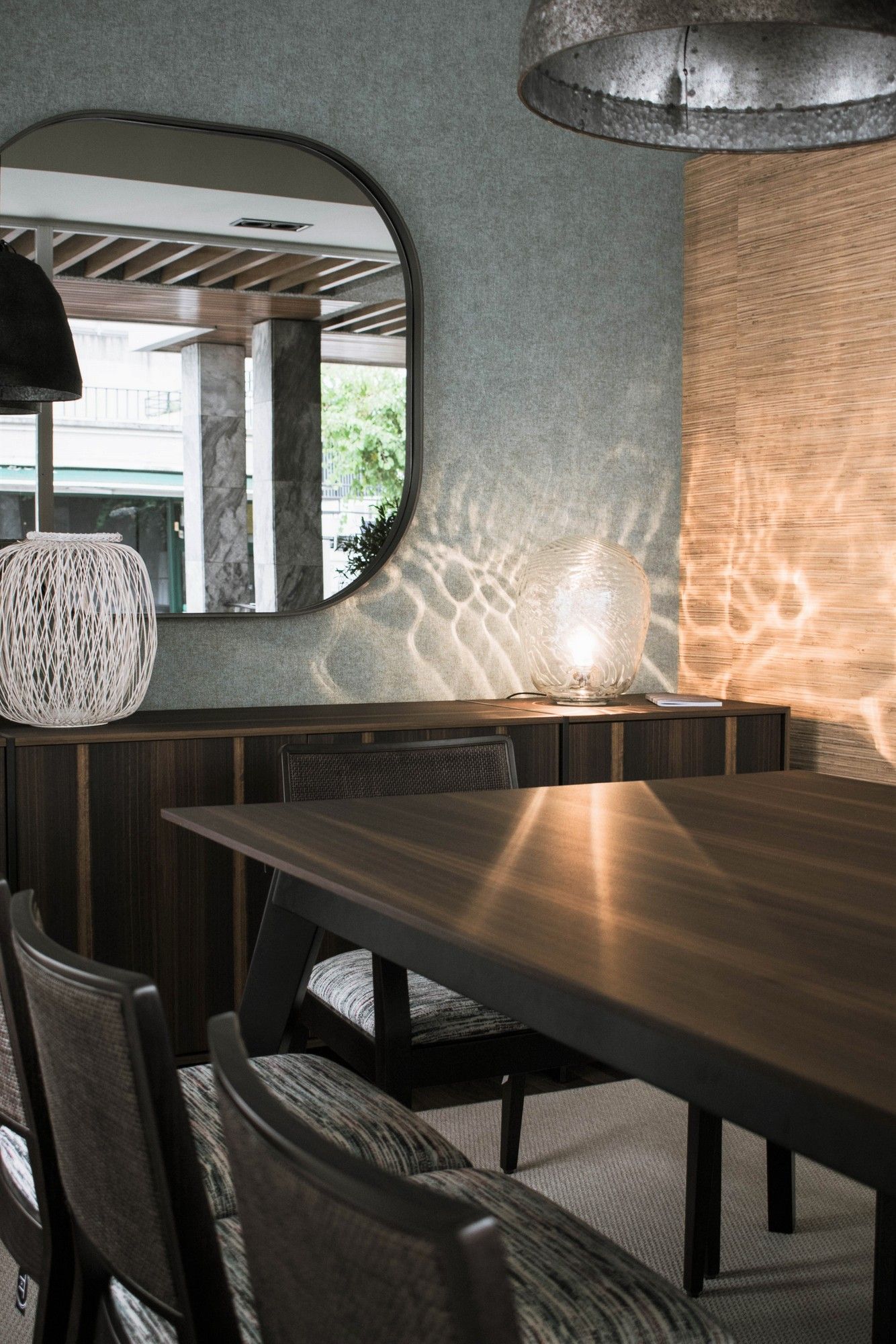 MATH | Table lamp By INPPUT