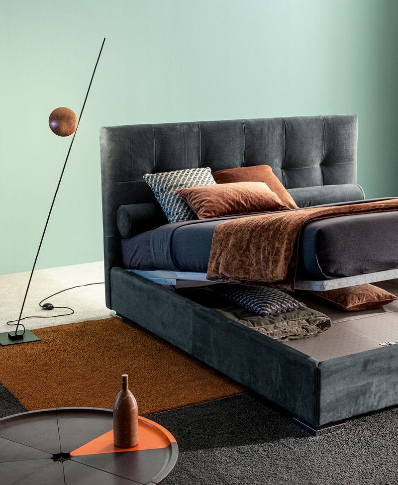 MAX CAPITONNÈ HIGH bed By Twils