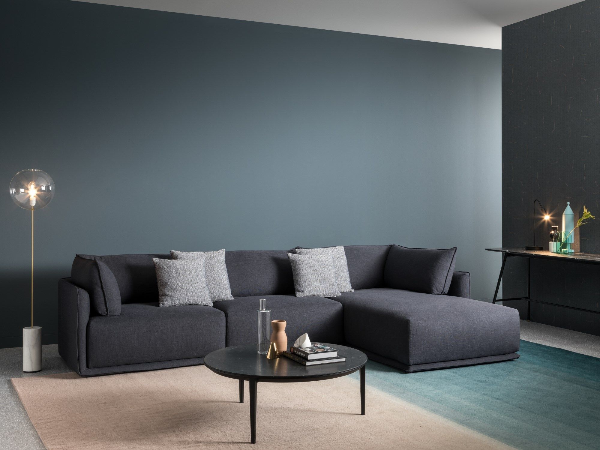 MAX Modular sofa with chaise longue By SP01 | design Metrica