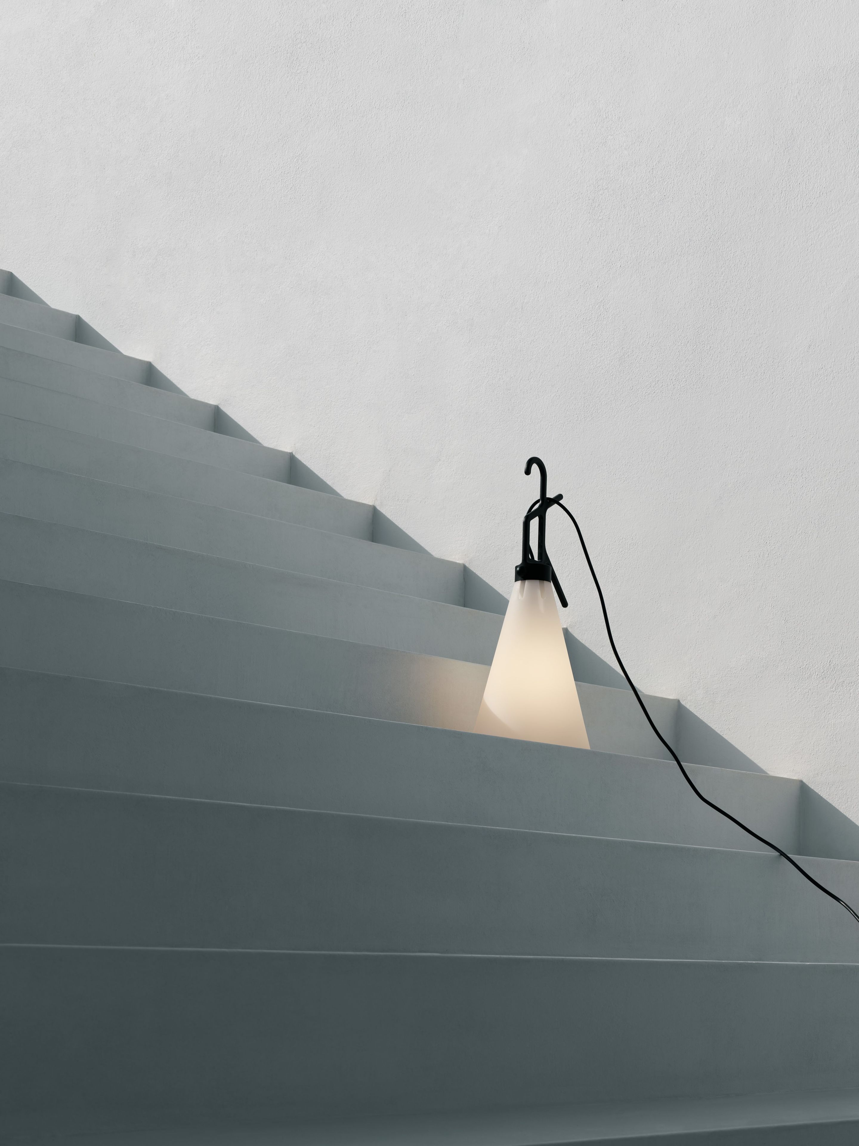 MAYDAY OUTDOOR Lampe à suspension By Flos | design Konstantin Grcic