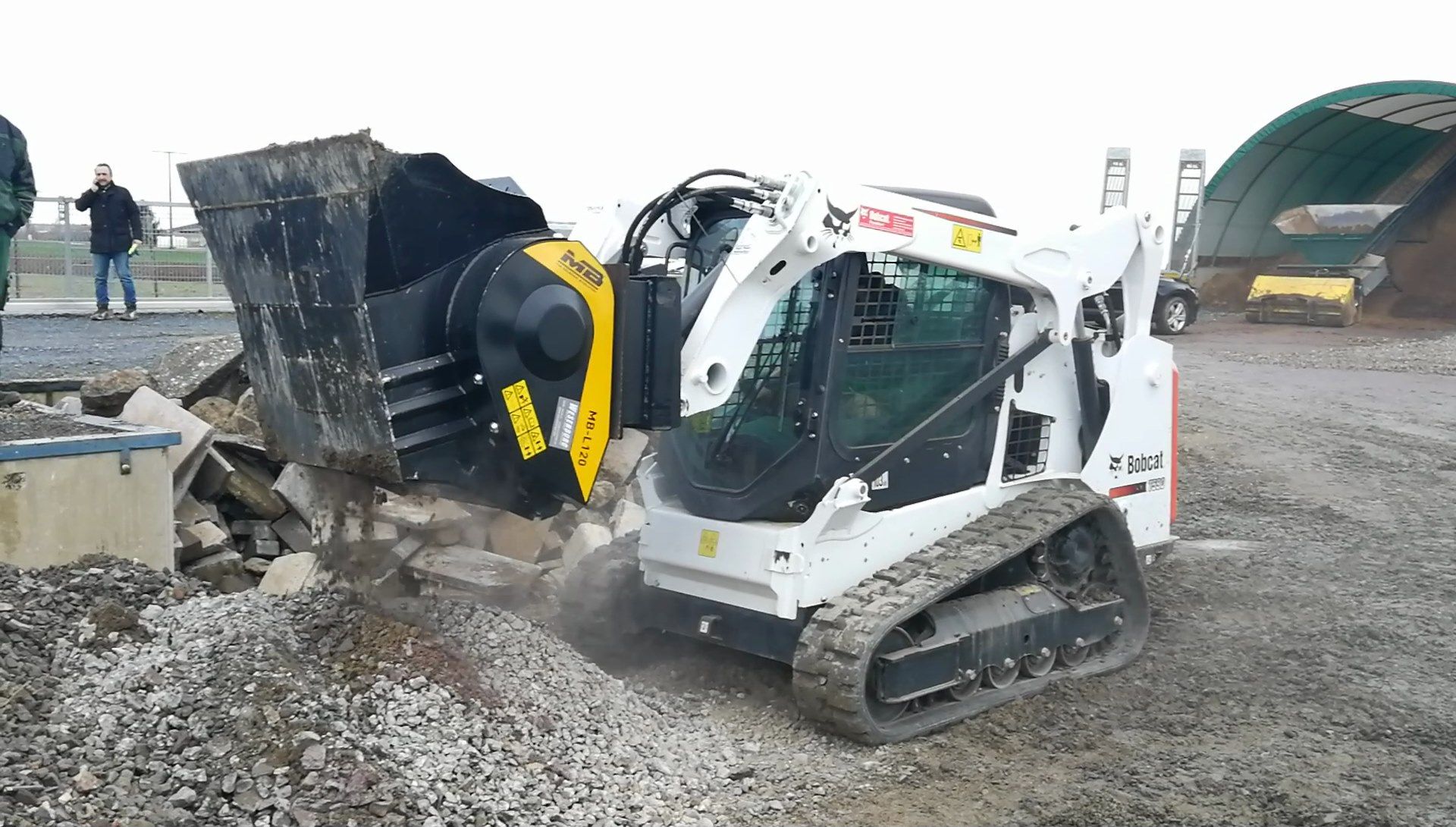 MB-L120 S2 Crusher buckets By MB Crusher