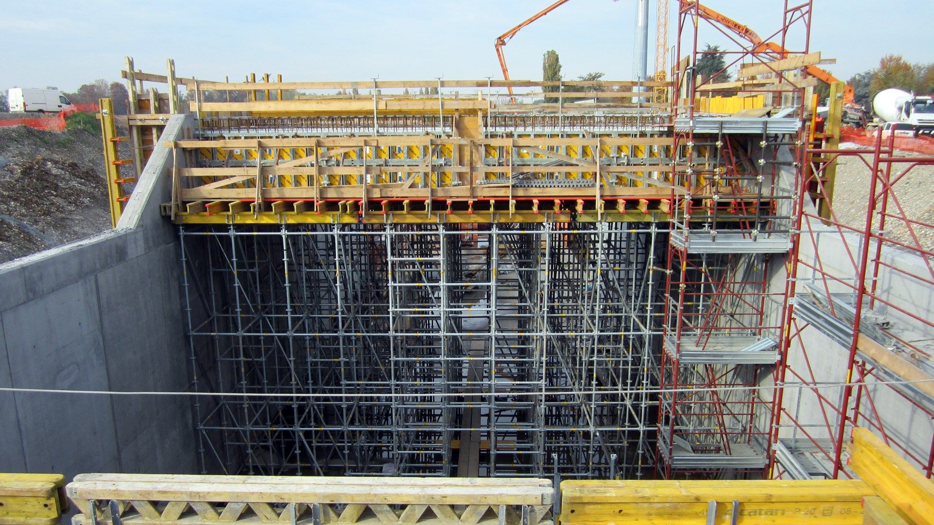 MC shoring towers Shoring system By Condor