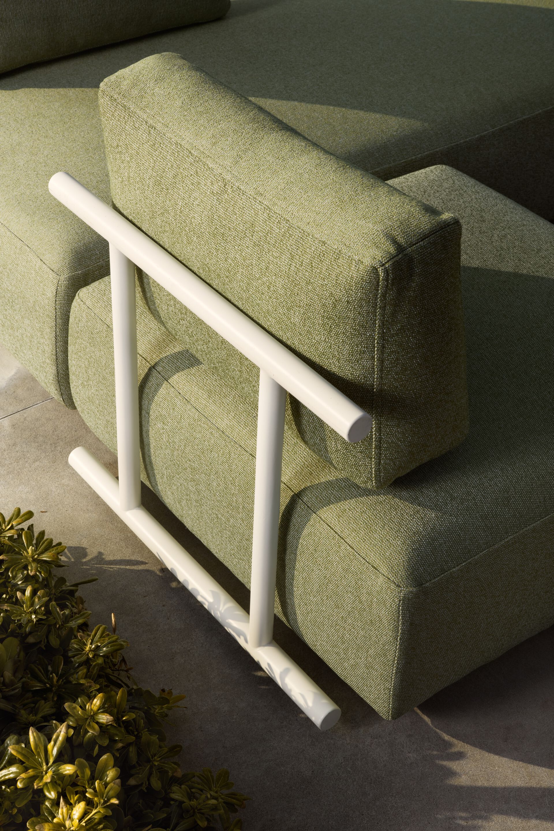 COSY | Garden sofa Modular fabric garden sofa By MDF Italia | design ...