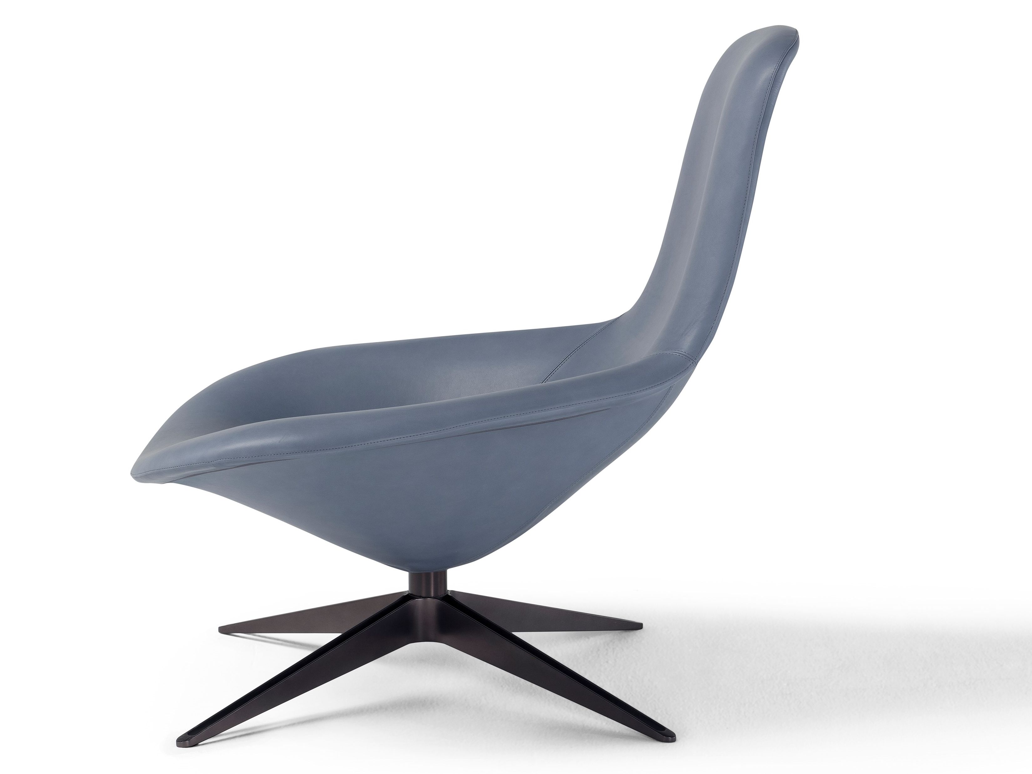 MEDEA Swivel armchair with spoke base By AMURA