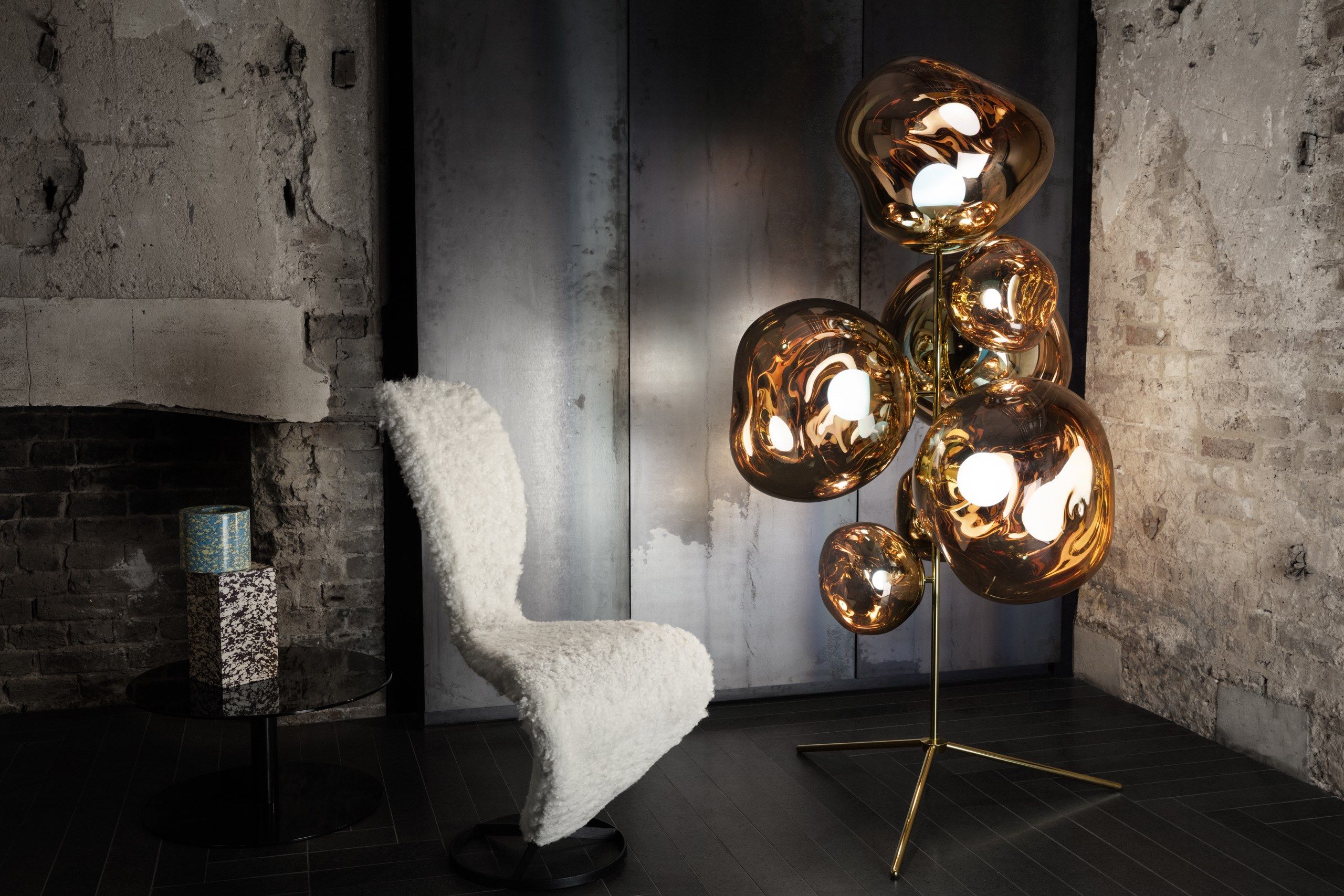 MELT Polycarbonate floor lamp with tripod By Tom Dixon | design FRONT ...