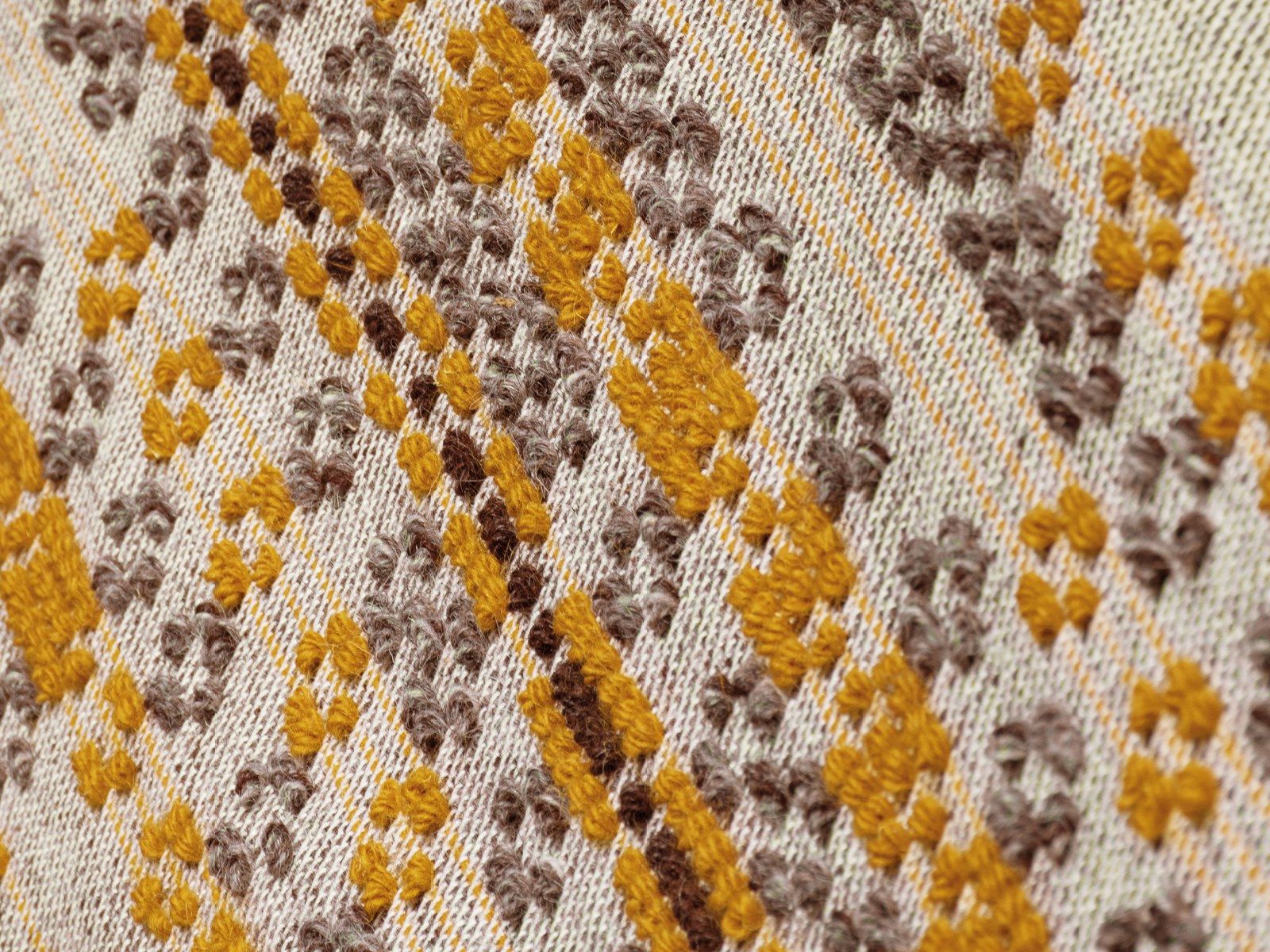 TRIGU | Rug By Mariantonia Urru design Paulina Herrera Letelier