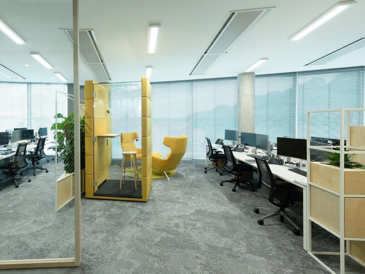 Acoustic fabric office booth with built-in lights MICROOFFICE UNIQ By ...