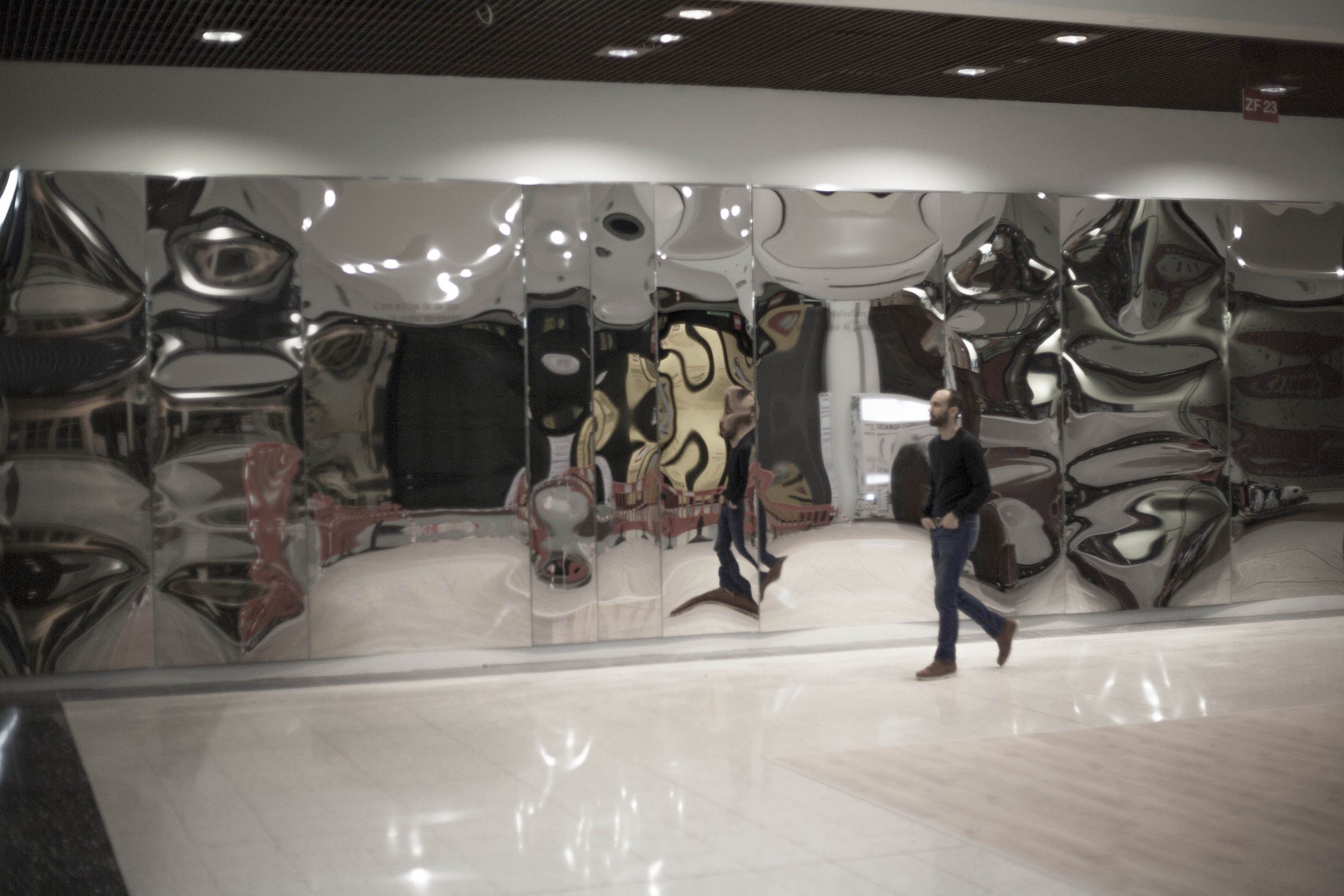 DISTORTING MIRROR PANEL | Wall-mounted mirror By VIDAME EDITIONS design ...