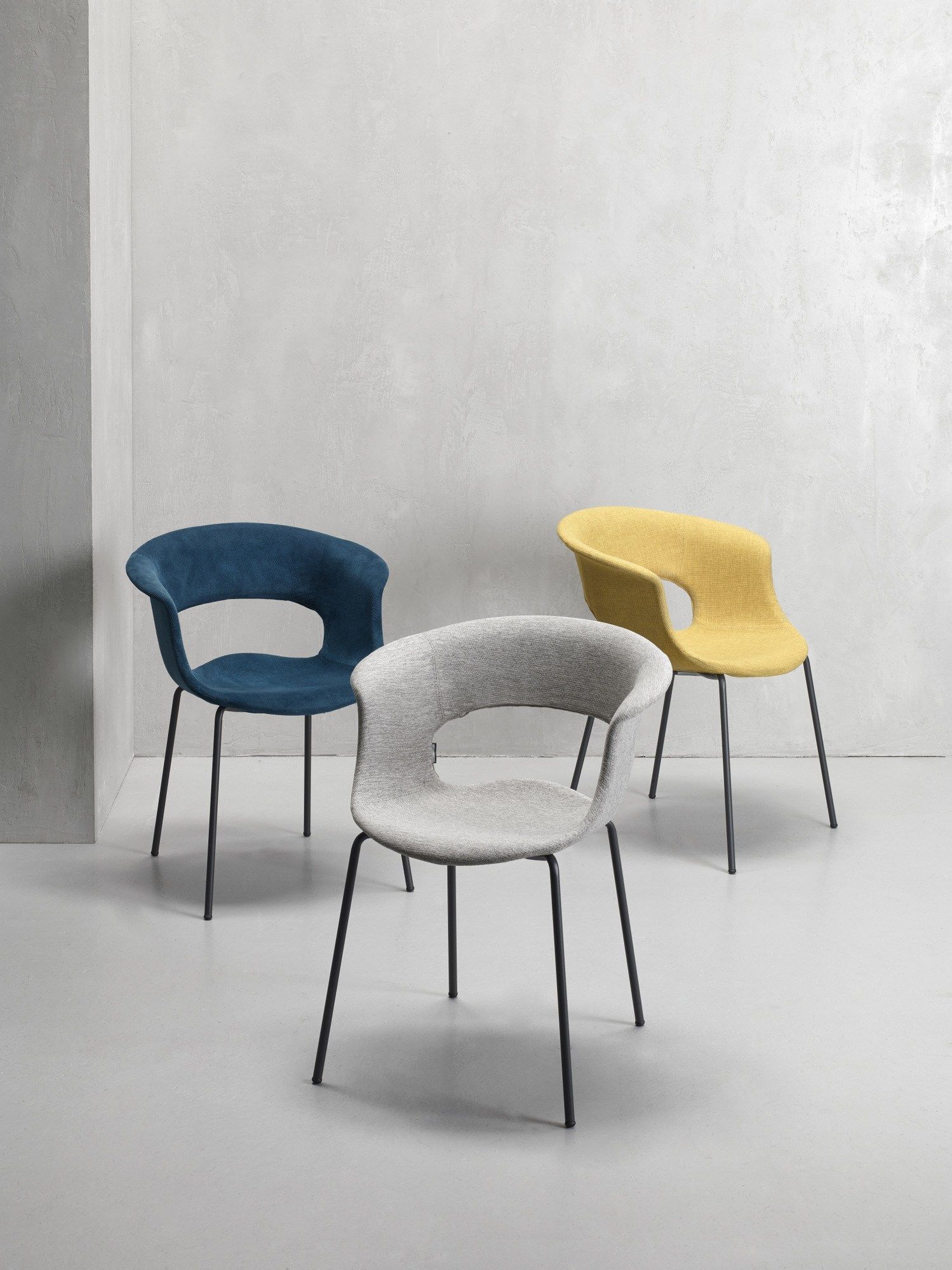 MISS B POP chair By SCAB DESIGN