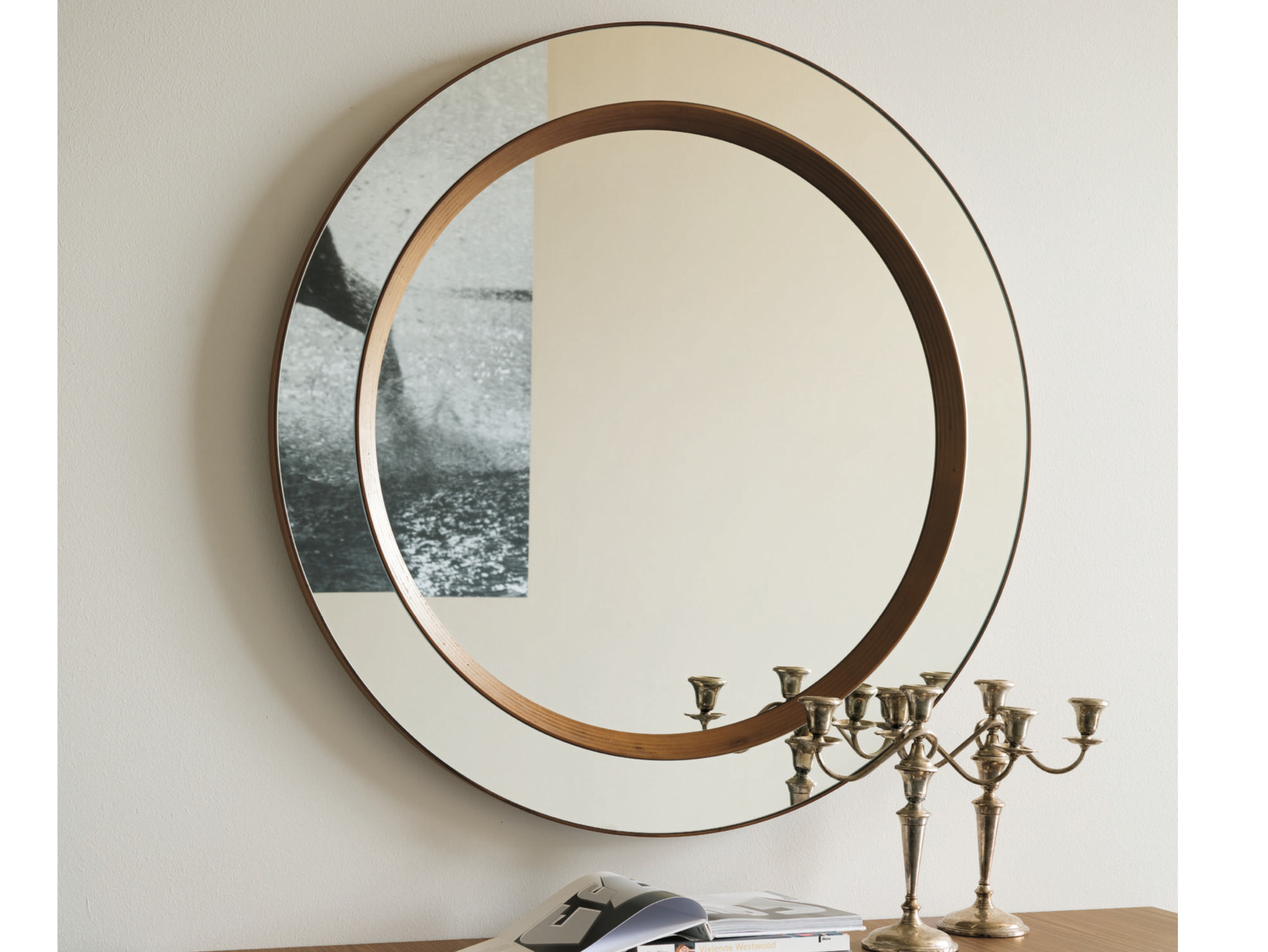 MISS Round hall mirror By Porada | design Tarcisio Colzani