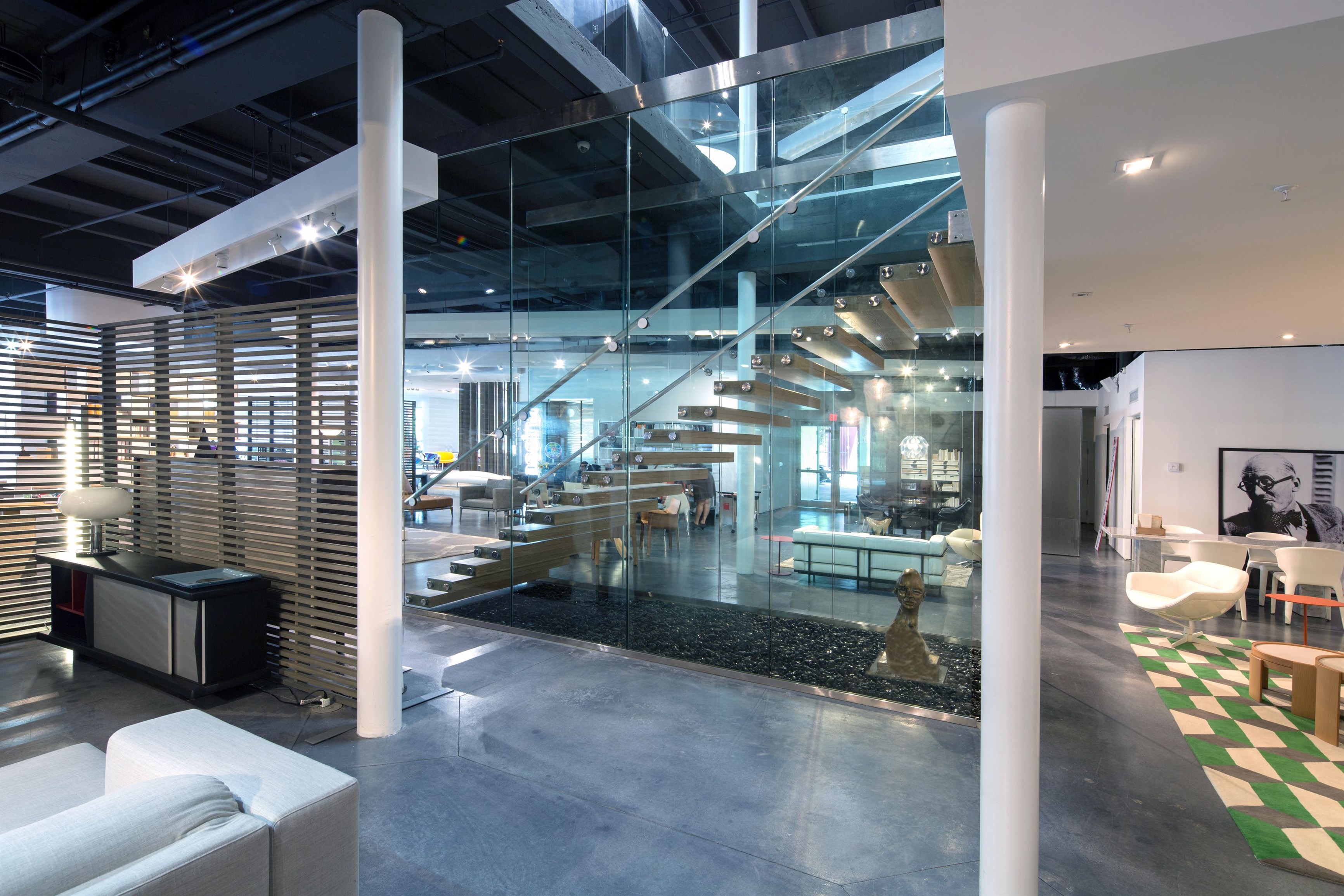 Self supporting straight glass Open staircase MISTRAL COMMERCIAL By ...