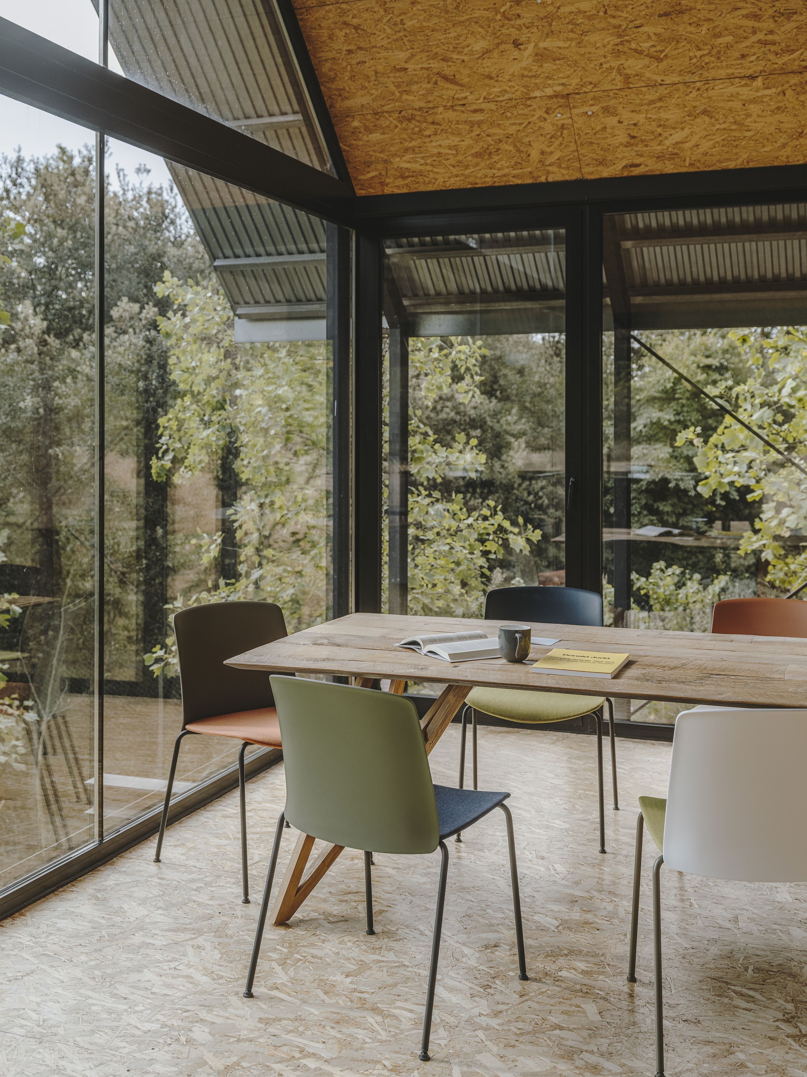 MIXU Polypropylene and plywood stackable chair By Arper | design Gensler