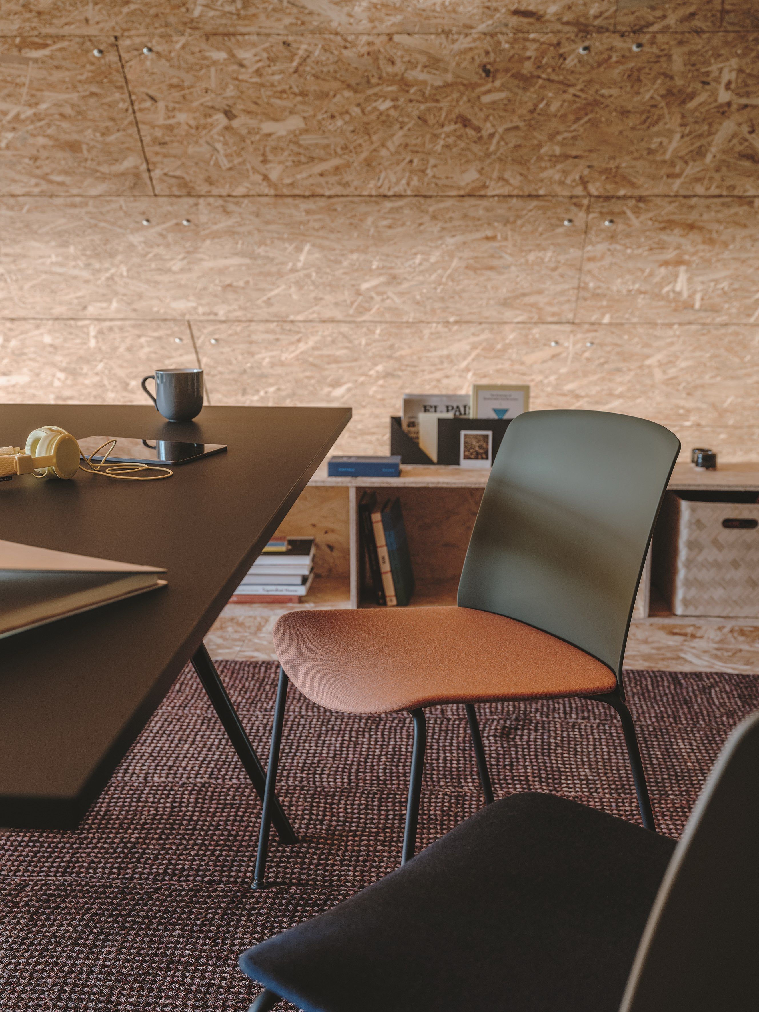 MIXU Polypropylene and plywood stackable chair By Arper | design Gensler