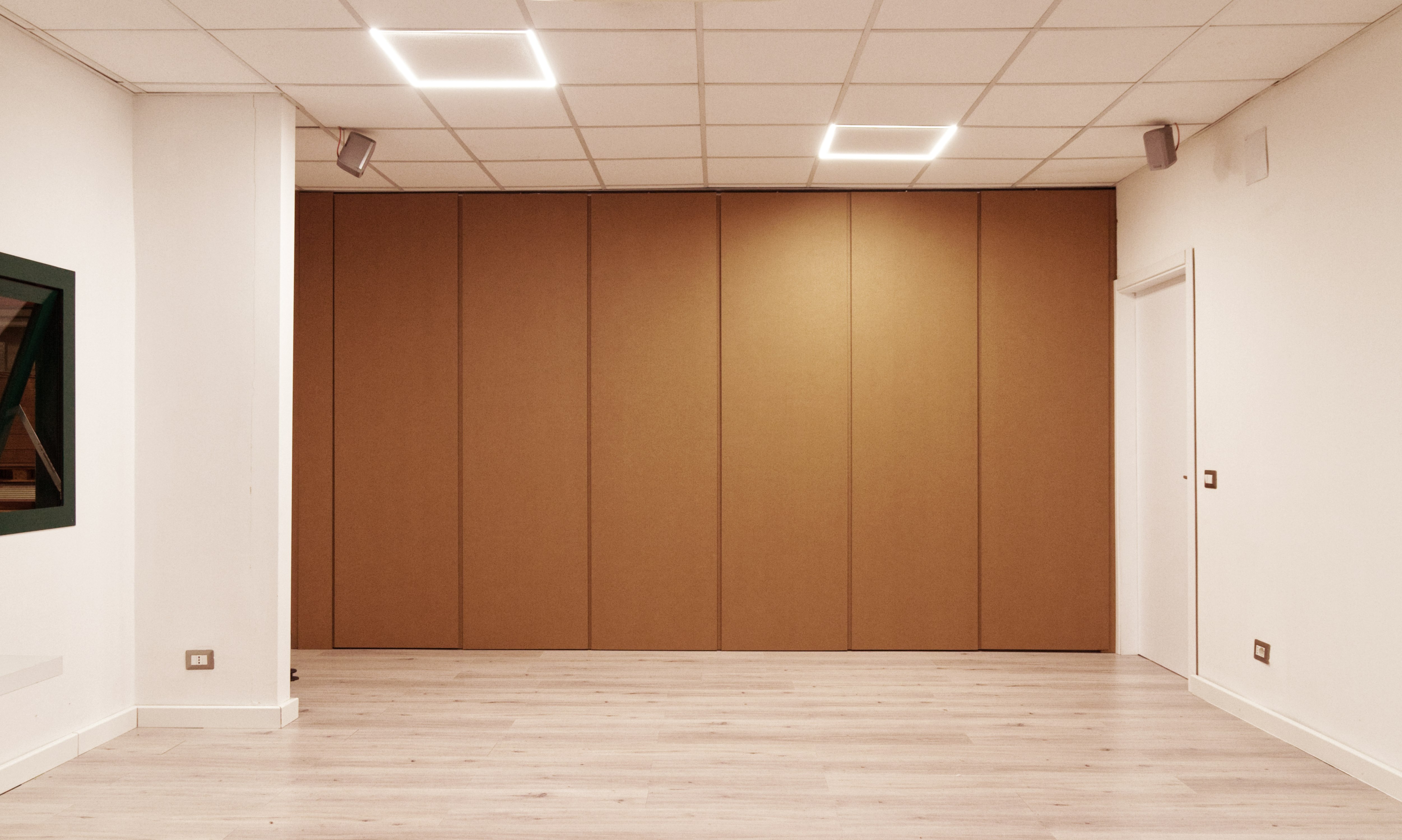 Cardboard operable wall MO-WALL T Paper Mo-Wall Collection By Archicart