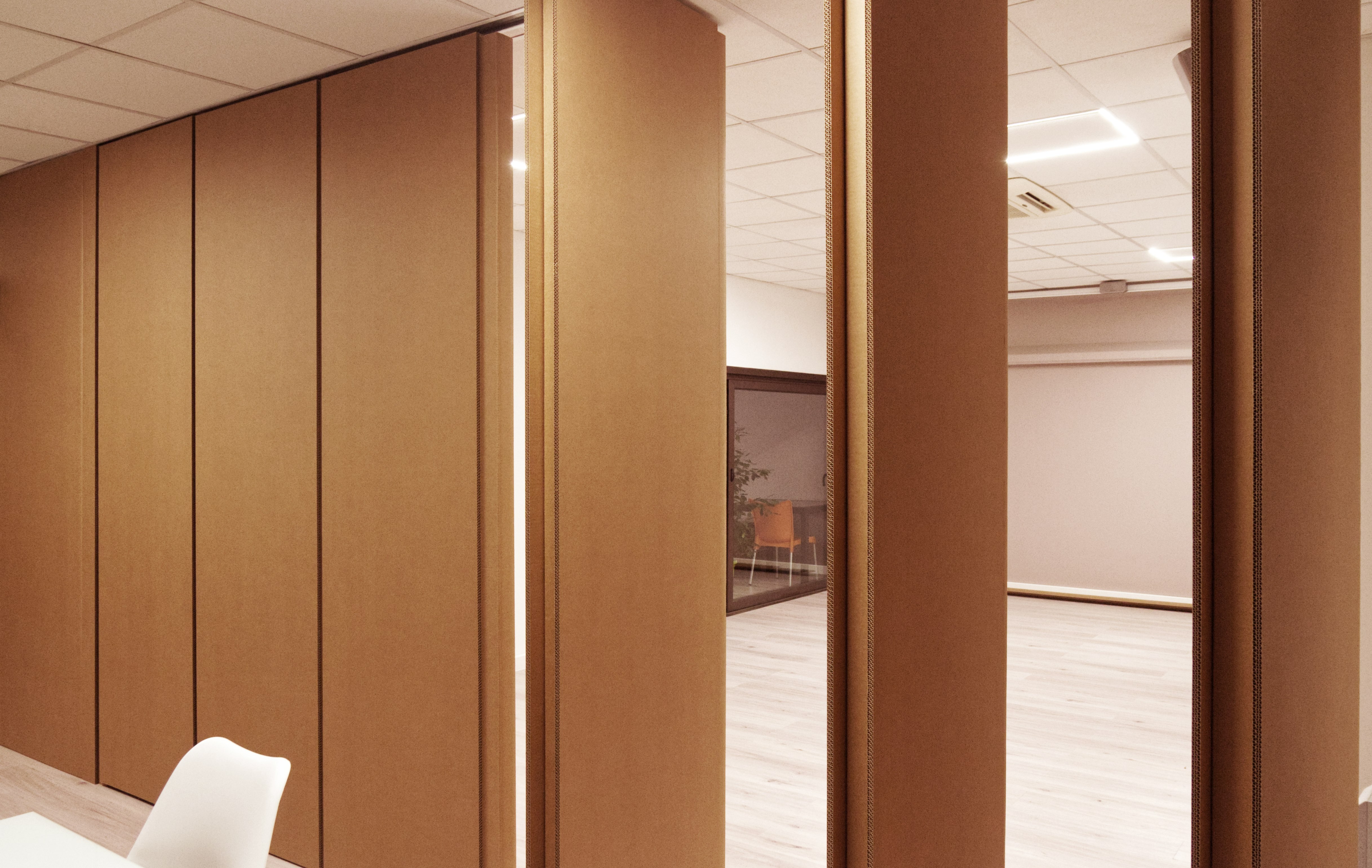Cardboard operable wall MO-WALL T Paper Mo-Wall Collection By Archicart