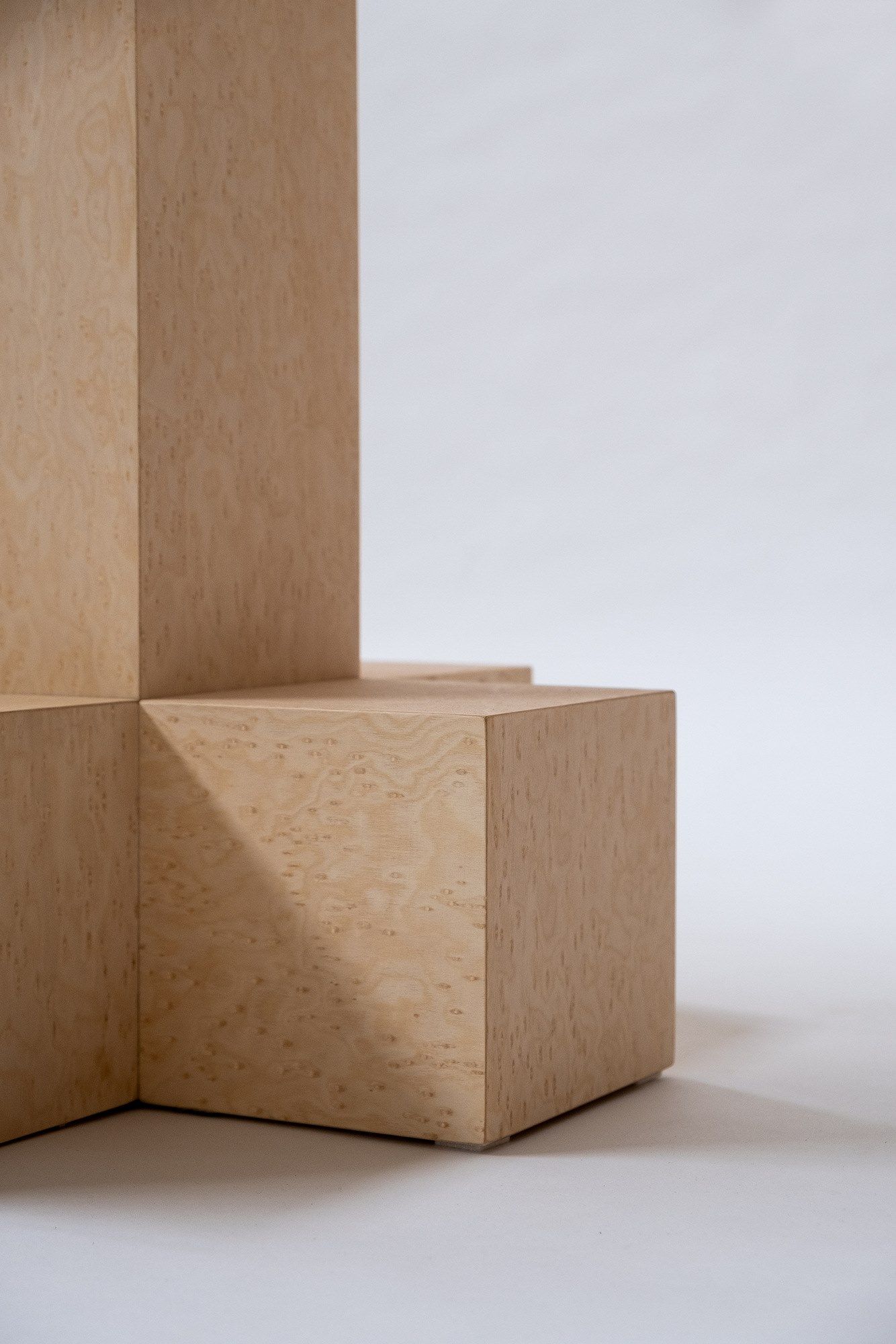 MOBILI SINTETICI Multi-layer wood bench By Medulum | design CARA \ DAVIDE