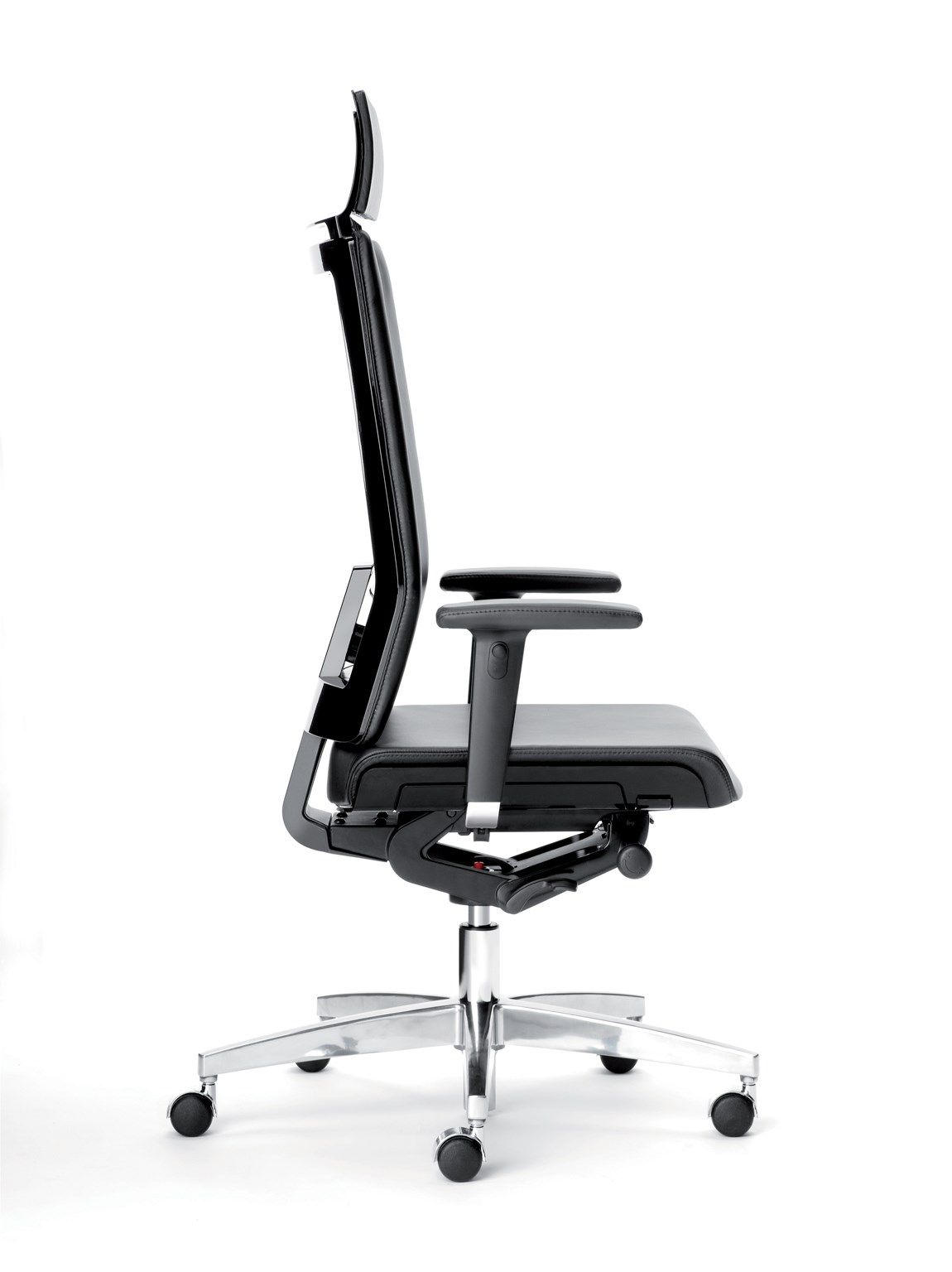 MODO | Executive chair By ESTEL GROUP design Baldanzi & Novelli