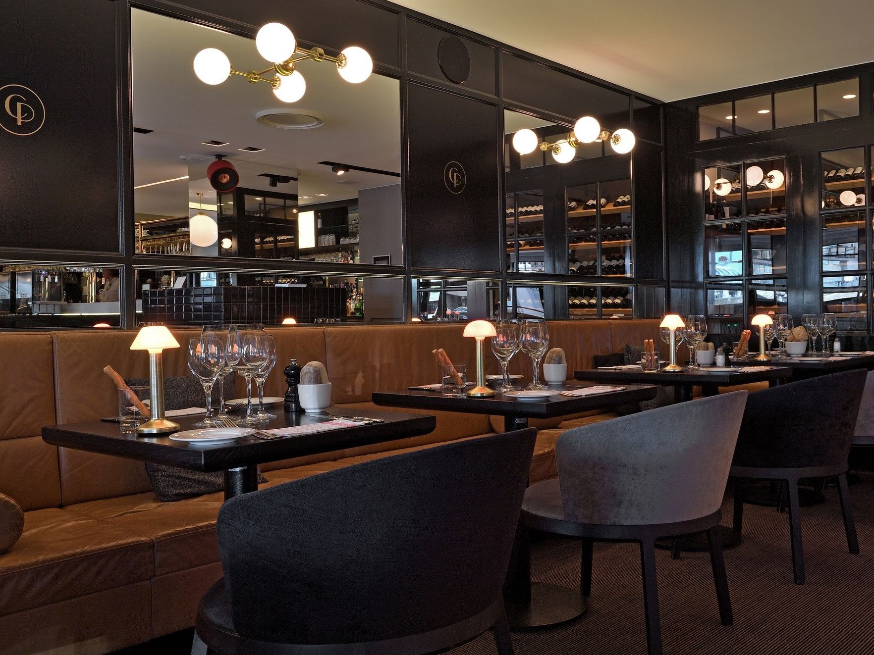 MOMENTS 4 LED table lamp By IMAGILIGHTS | design Xavier Sagaert