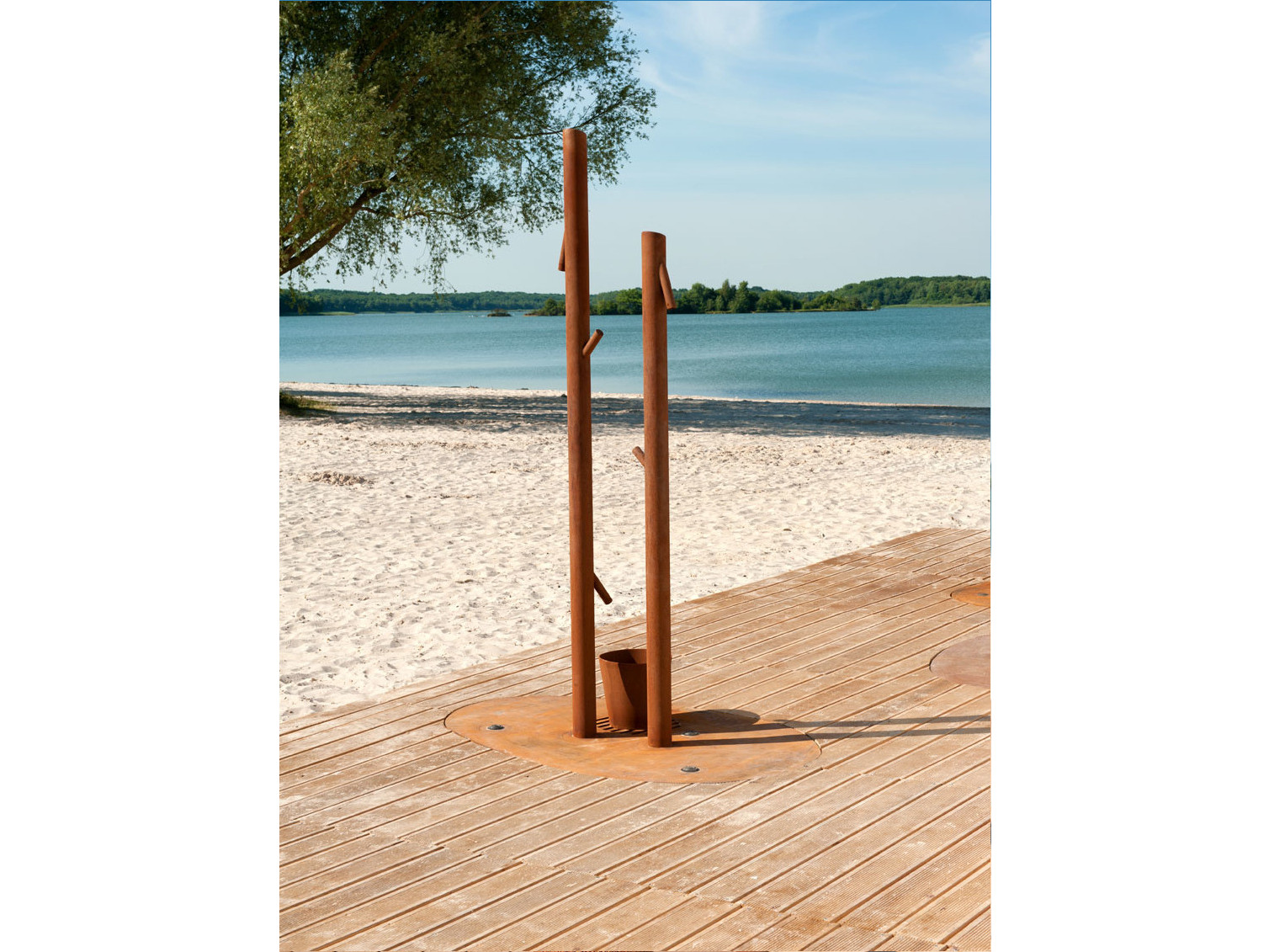 MONSIEUR Corten™ outdoor shower By CYRIA
