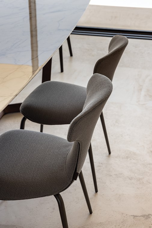 MONTERA MAS | Sedia in tessuto By Poltrona Frau design Roberto Lazzeroni