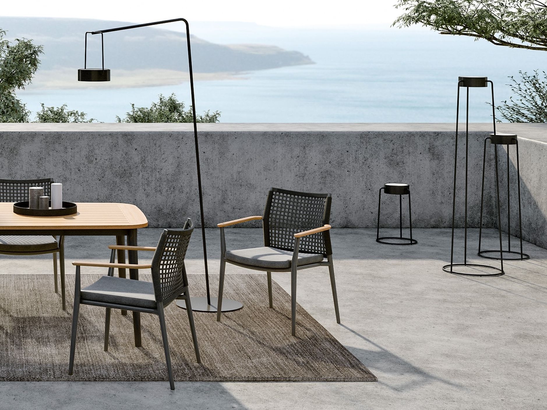 MOON | Outdoor arc lamp Solar powered aluminium Outdoor arc lamp By ...